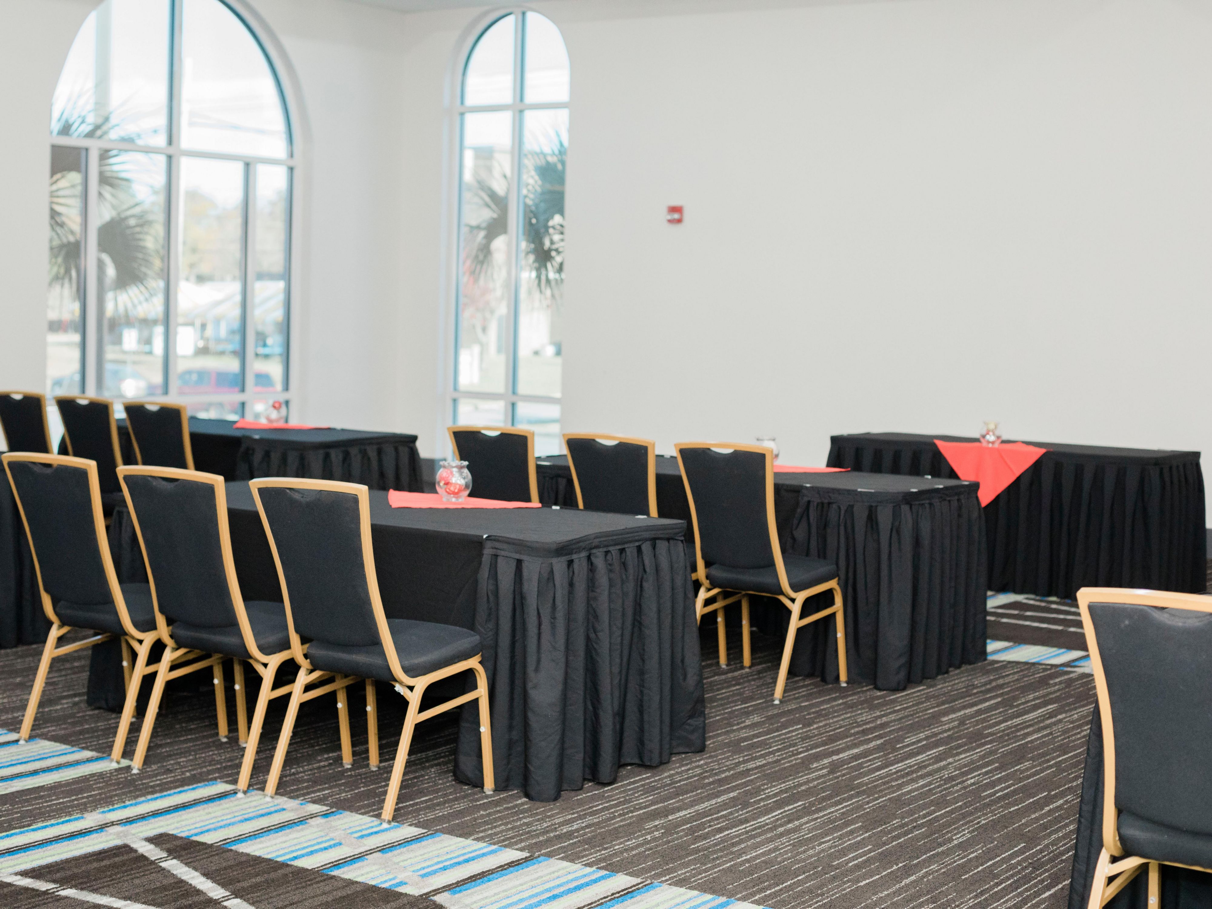 Hotel Near Fort Jackson, SC | Holiday Inn Express & Suites Columbia ...