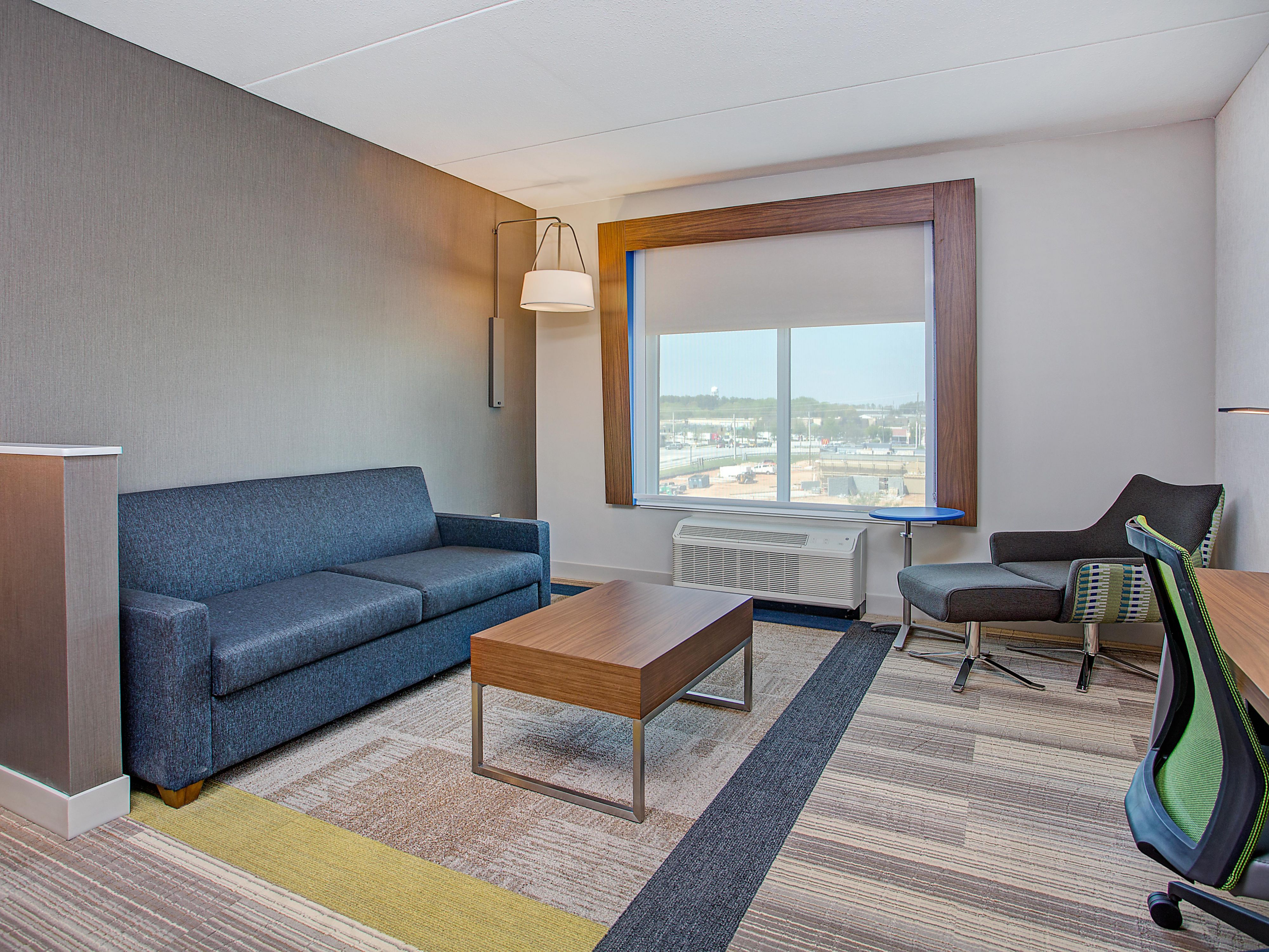 Holiday Inn Express & Suites Covington Guest Room & Suite Options