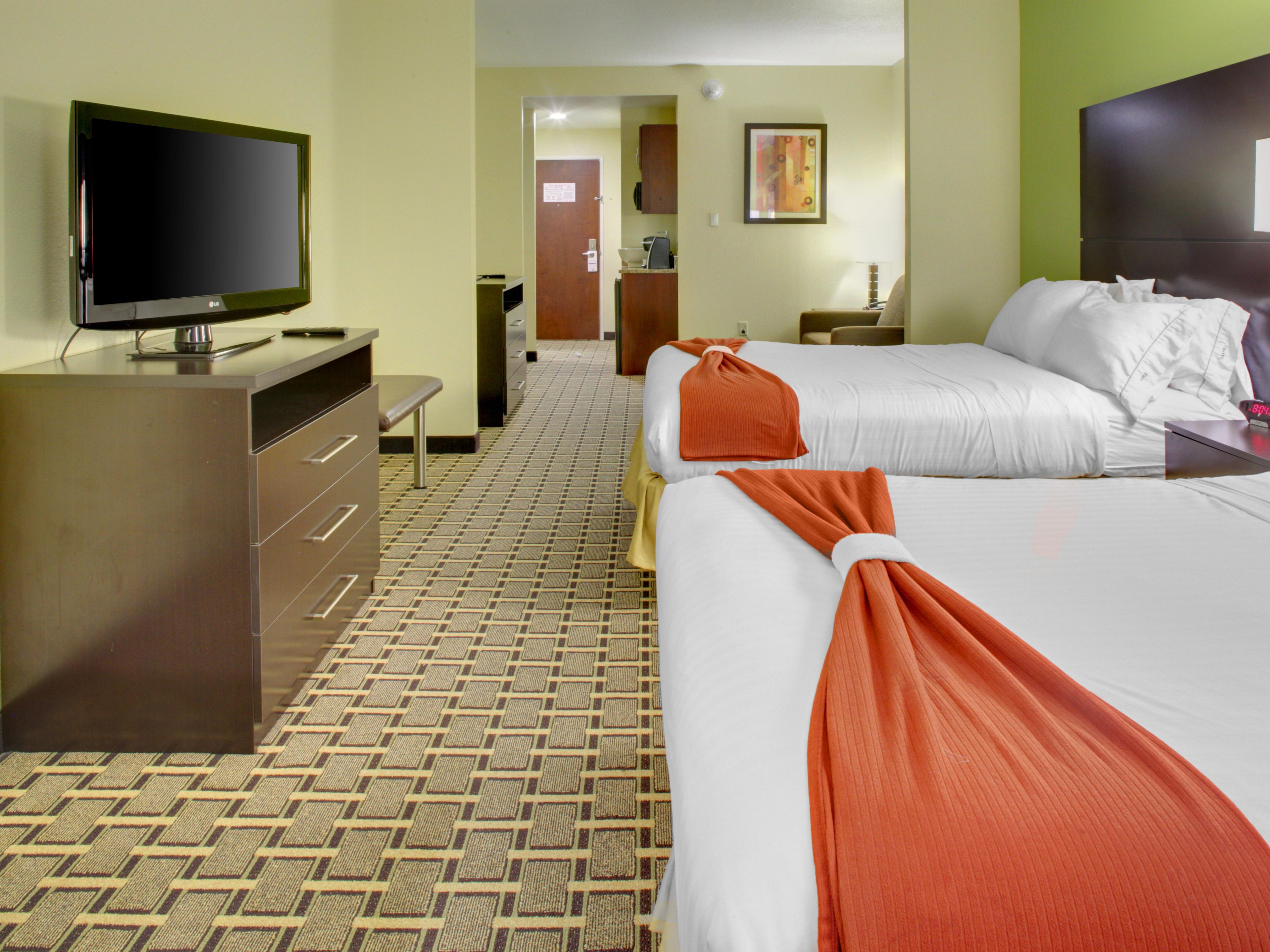 Rooms & Suites