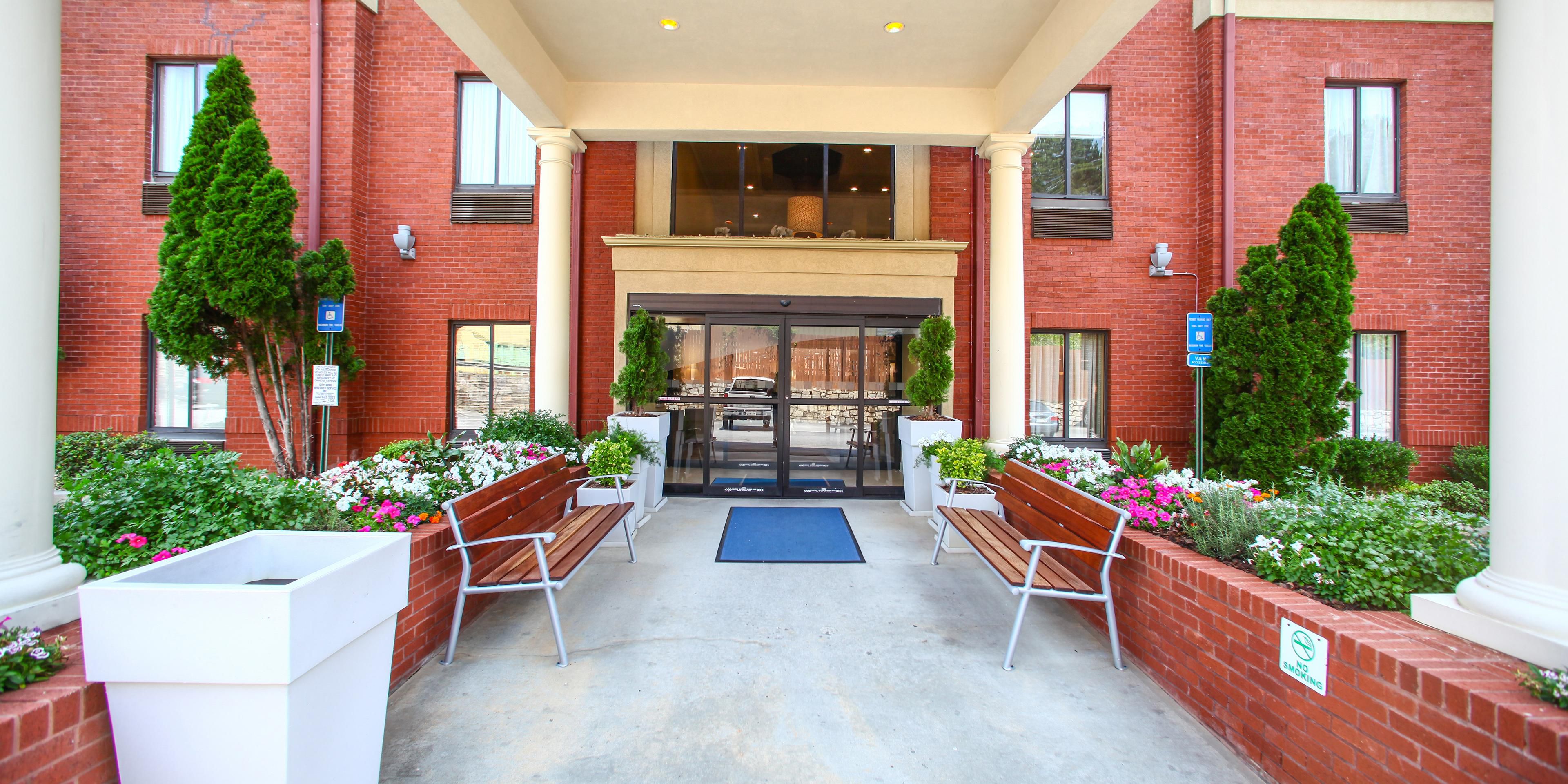 Hotels Near Emory University | Holiday Inn Express & Suites Atlanta ...