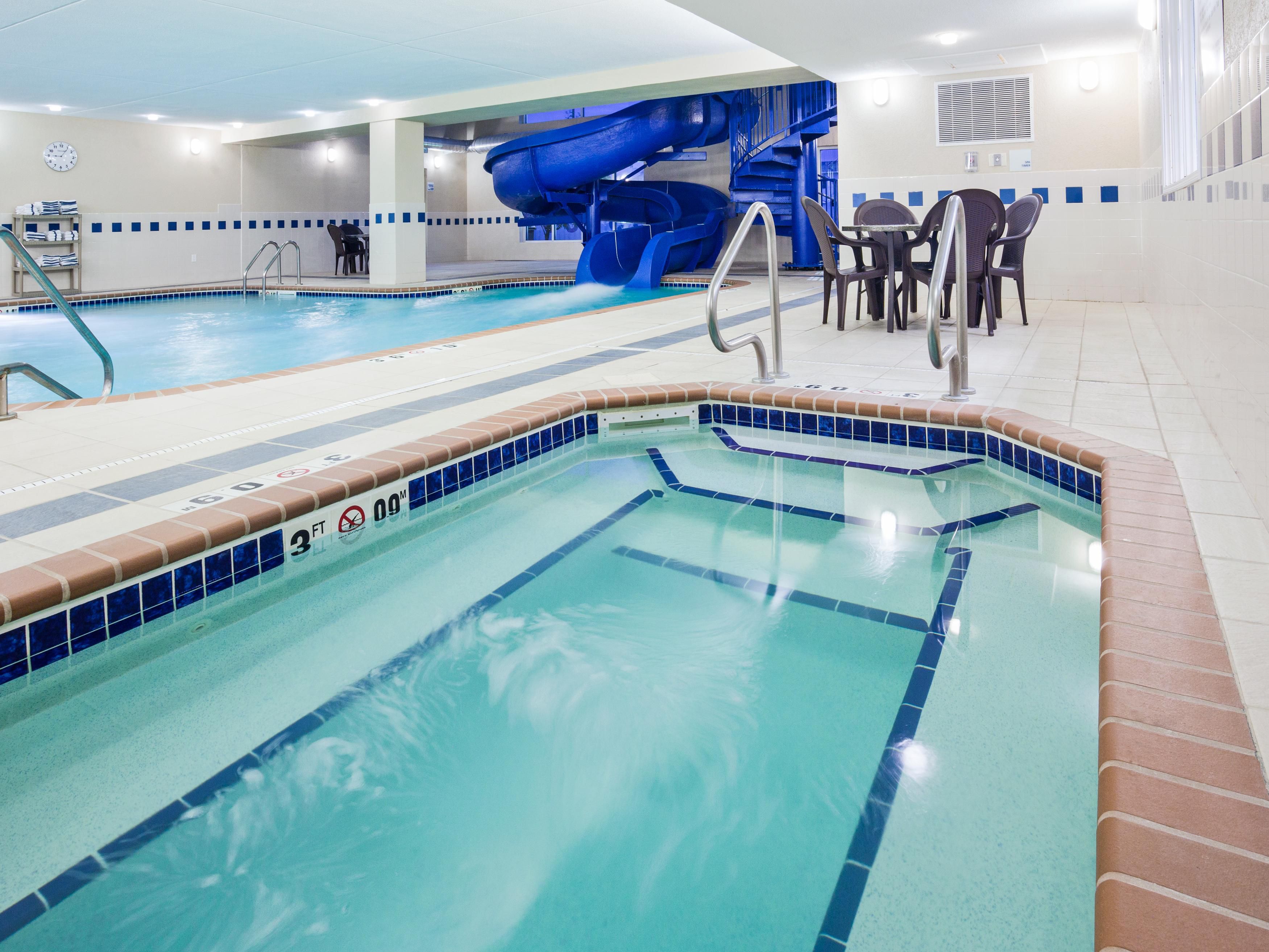 Boutique Hotel in Dickinson | Holiday Inn Express & Suites Dickinson