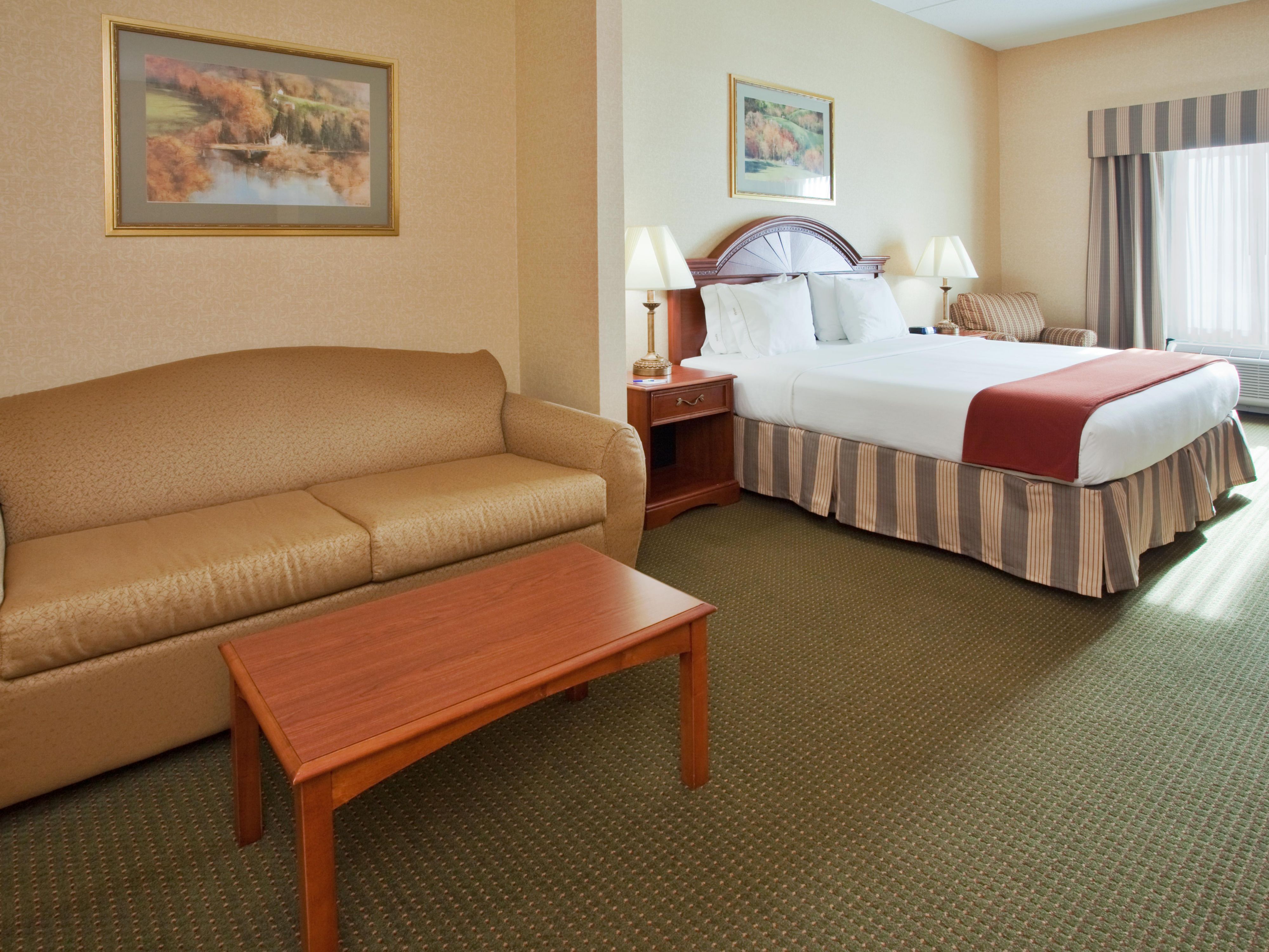 Holiday Inn Express Suites Drums Hazleton