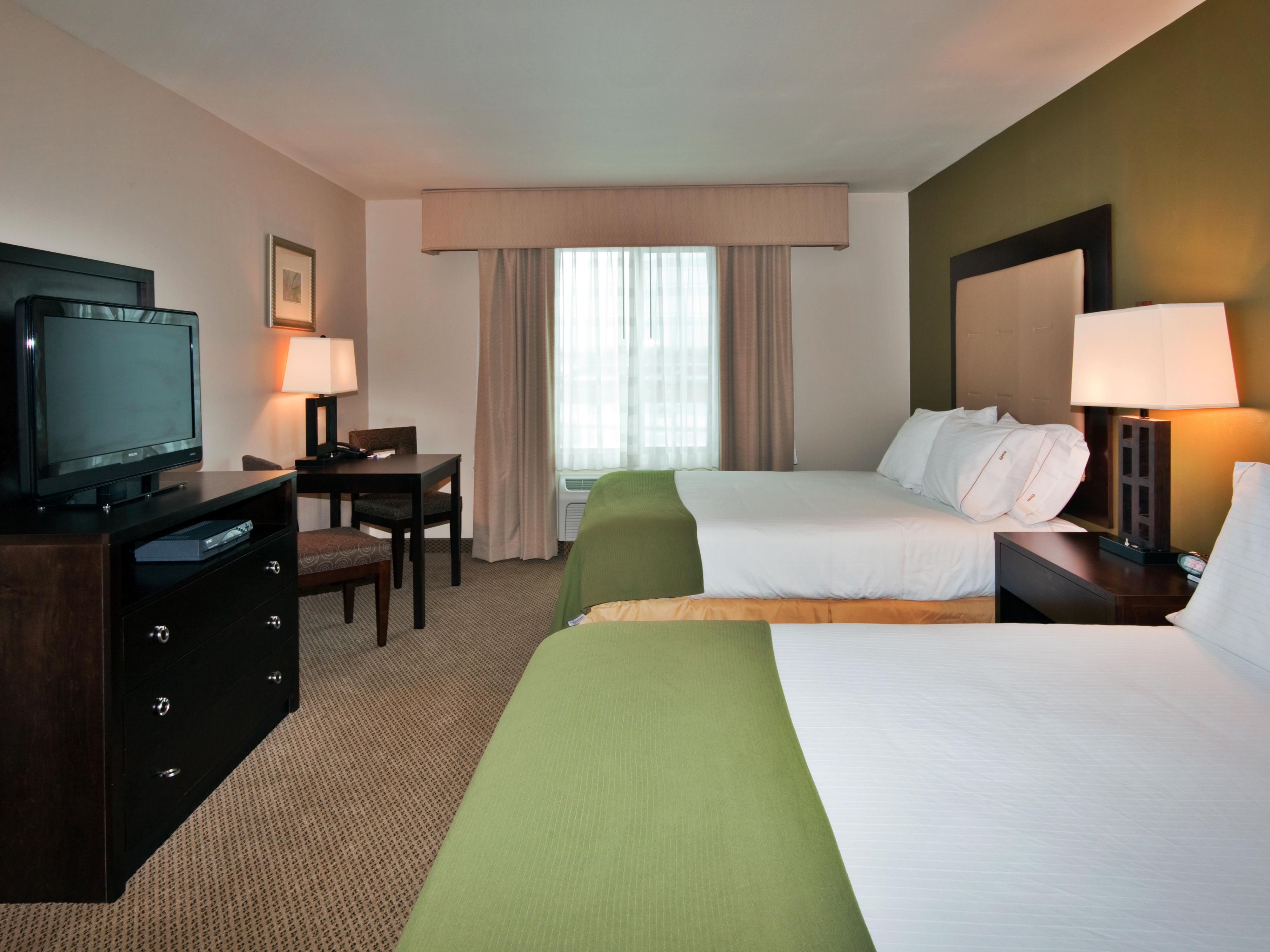Hotels in Syracuse NY | Holiday Inn Express & Suites Dewitt (Syracuse)