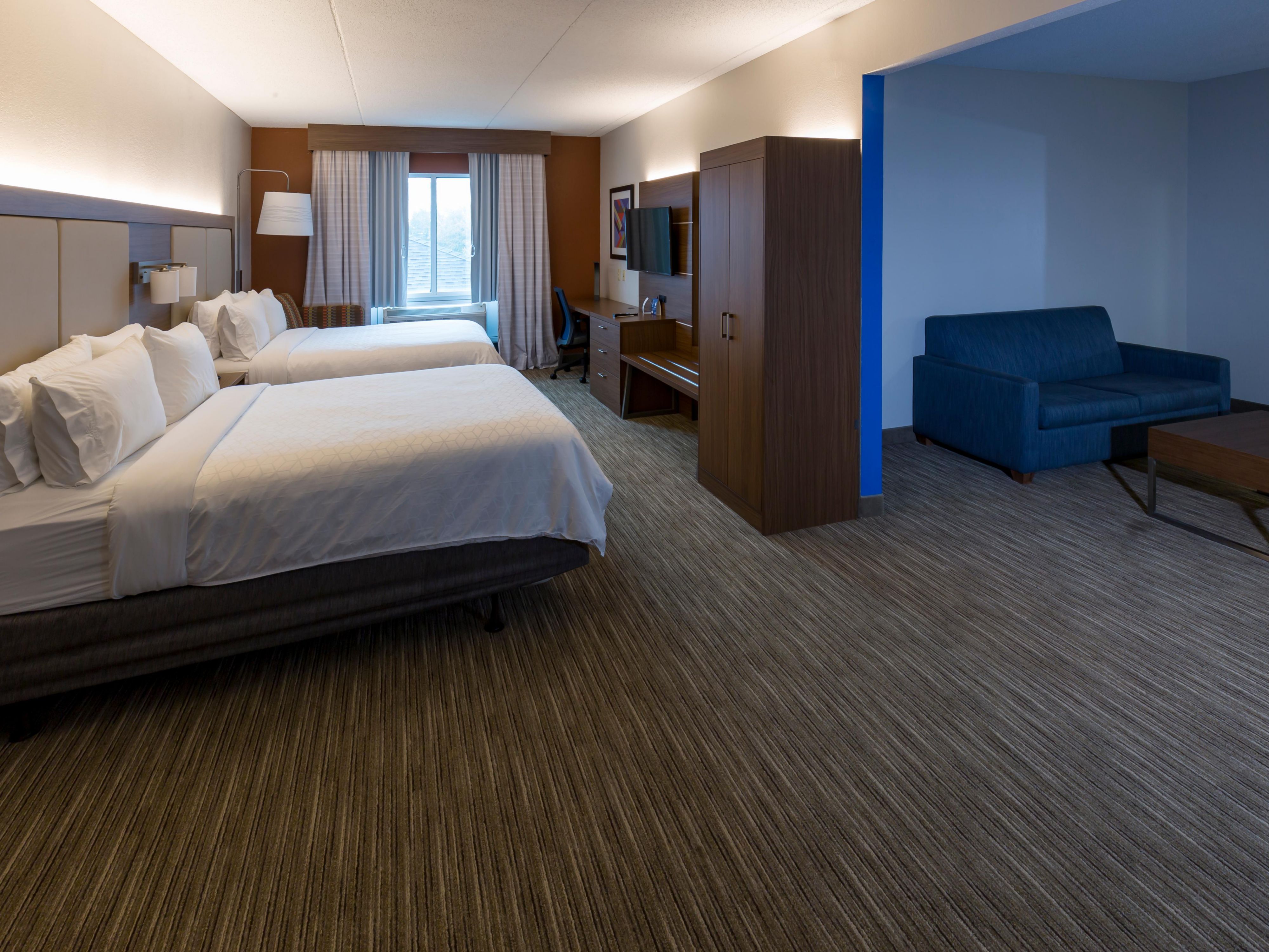 Rooms & Suites