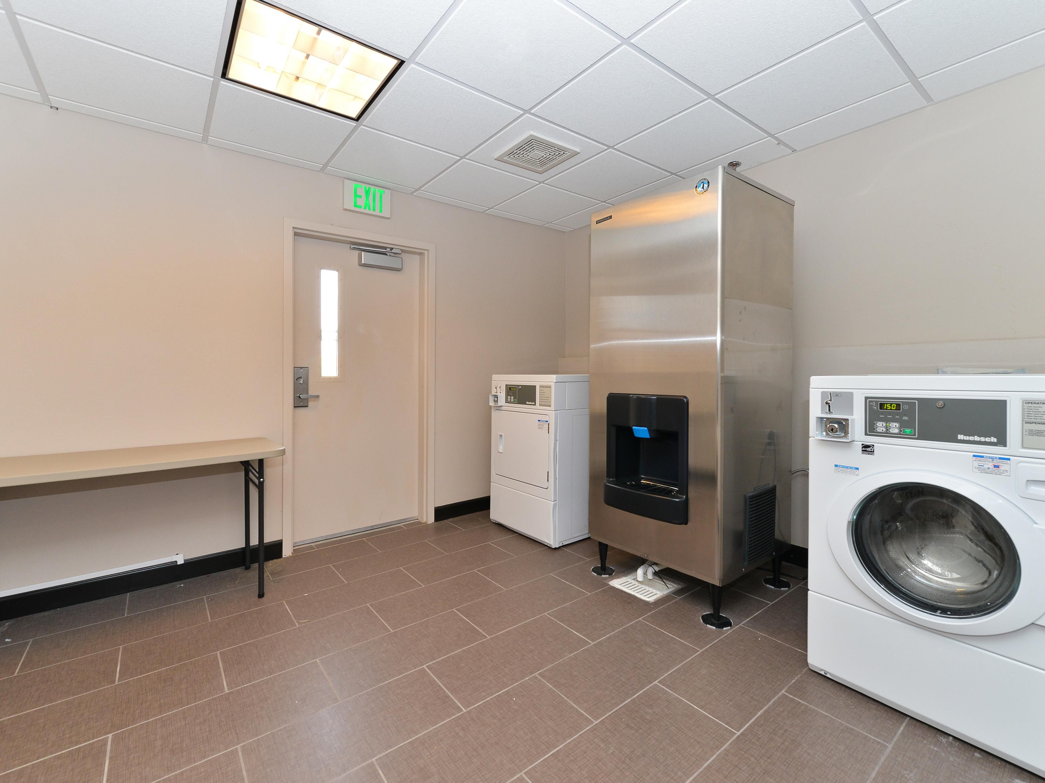 Hotel in Indio, CA | Holiday Inn Express & Suites Indio - Coachella Valley