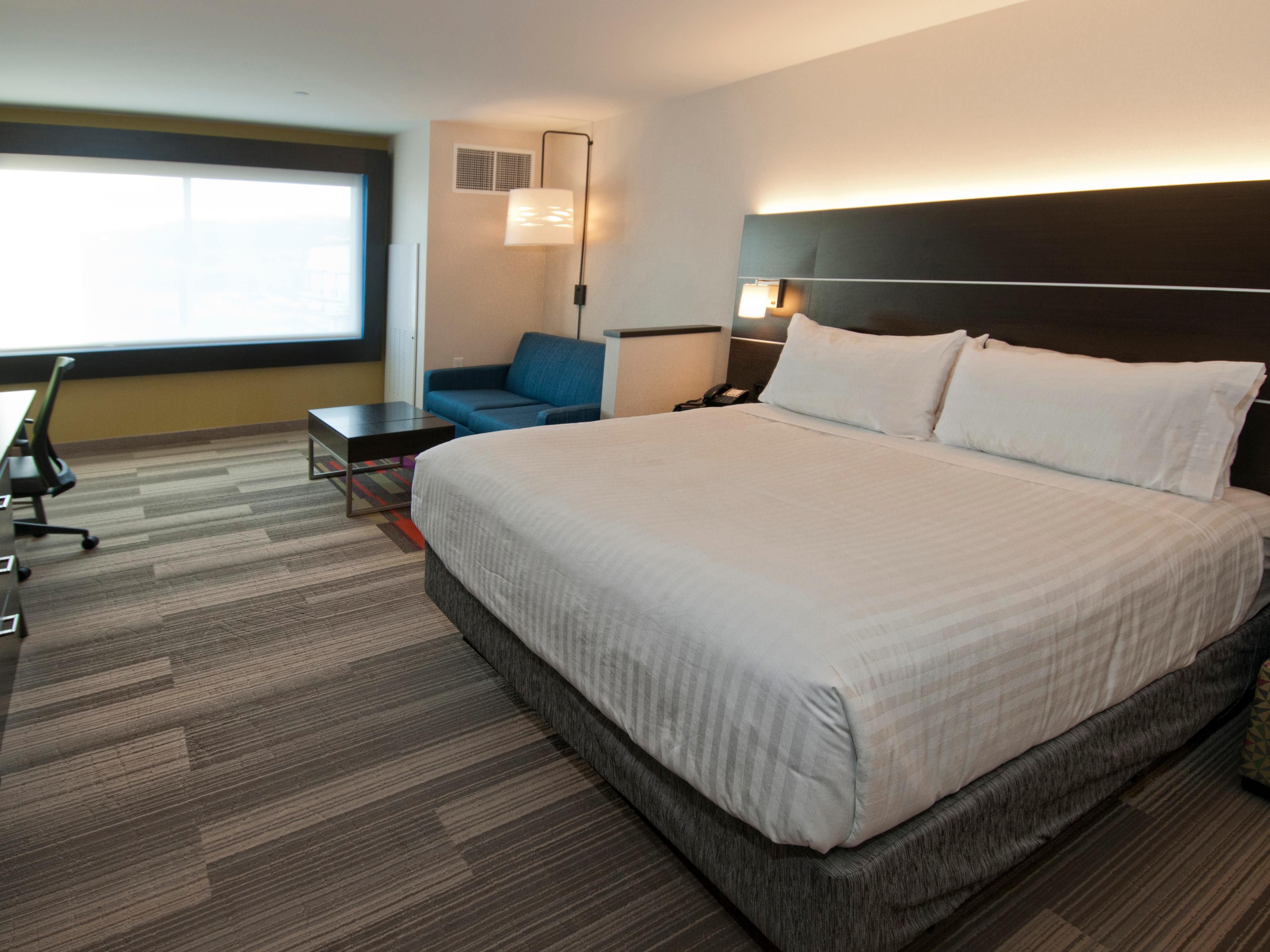 Holiday Inn Express & Suites Johnstown Guest Room & Suite Options