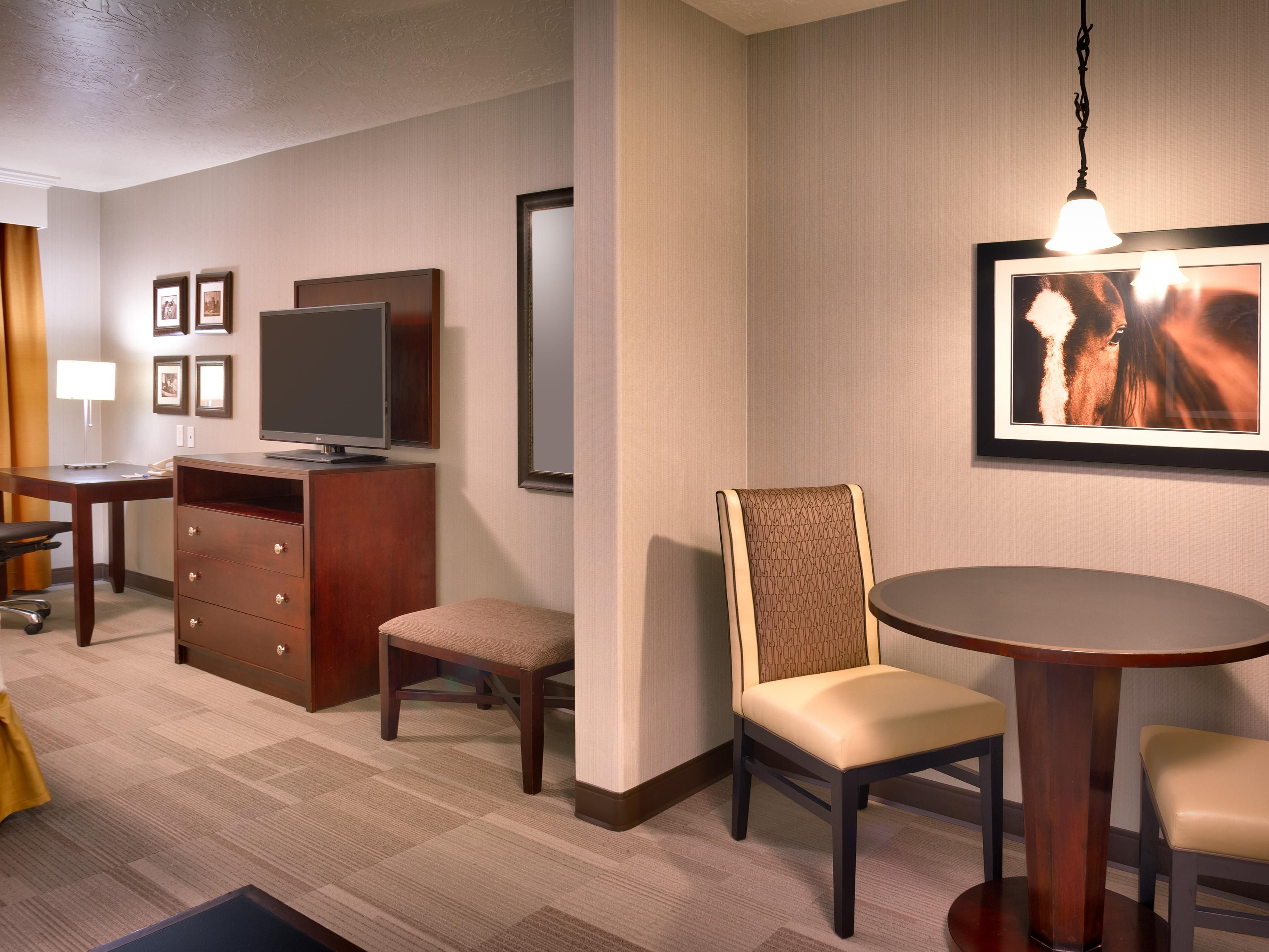 Holiday Inn Express & Suites Kanab Guest Room & Suite Options