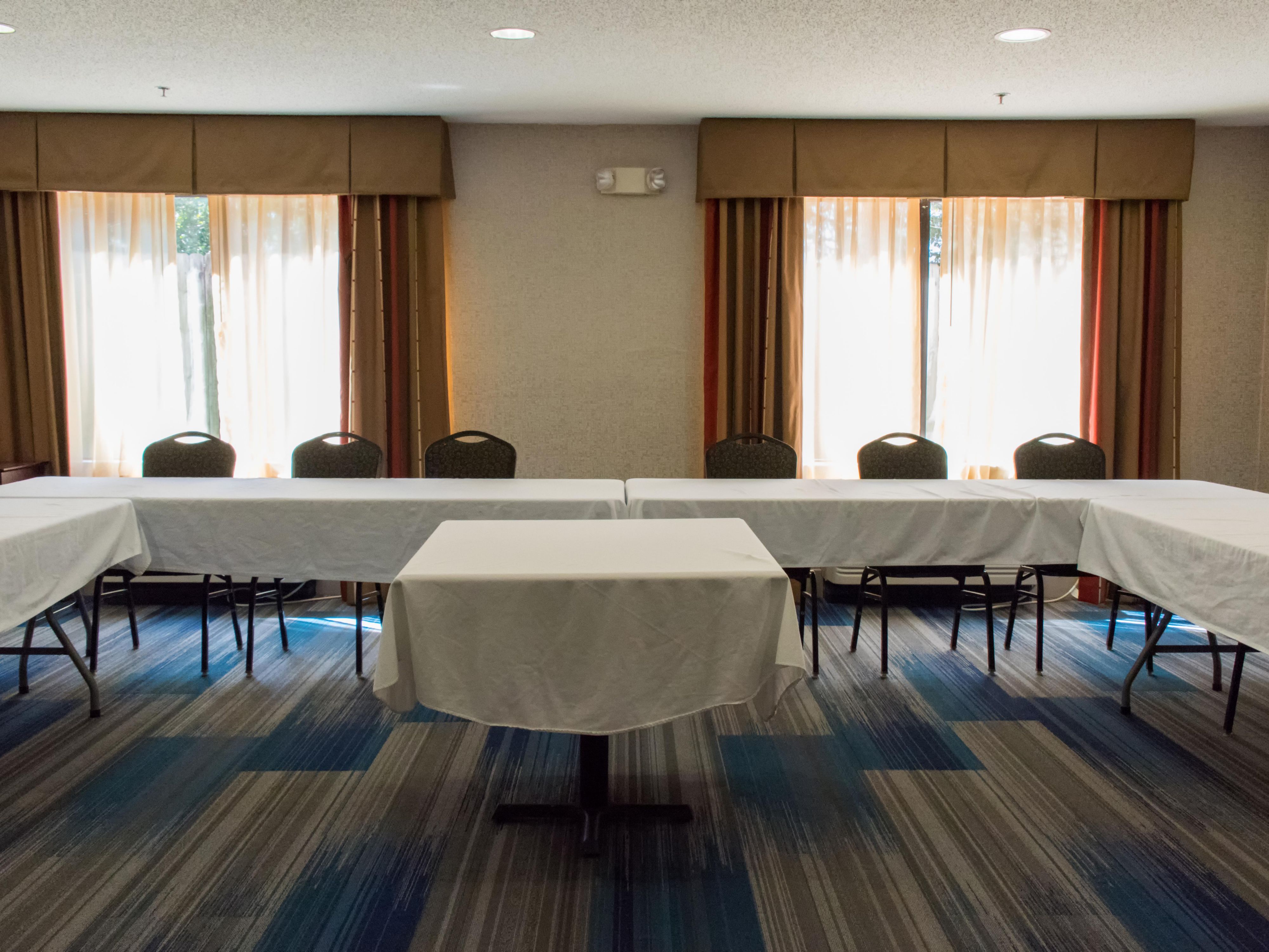 Hotel in Kinston, NC | Holiday Inn Express & Suites Kinston