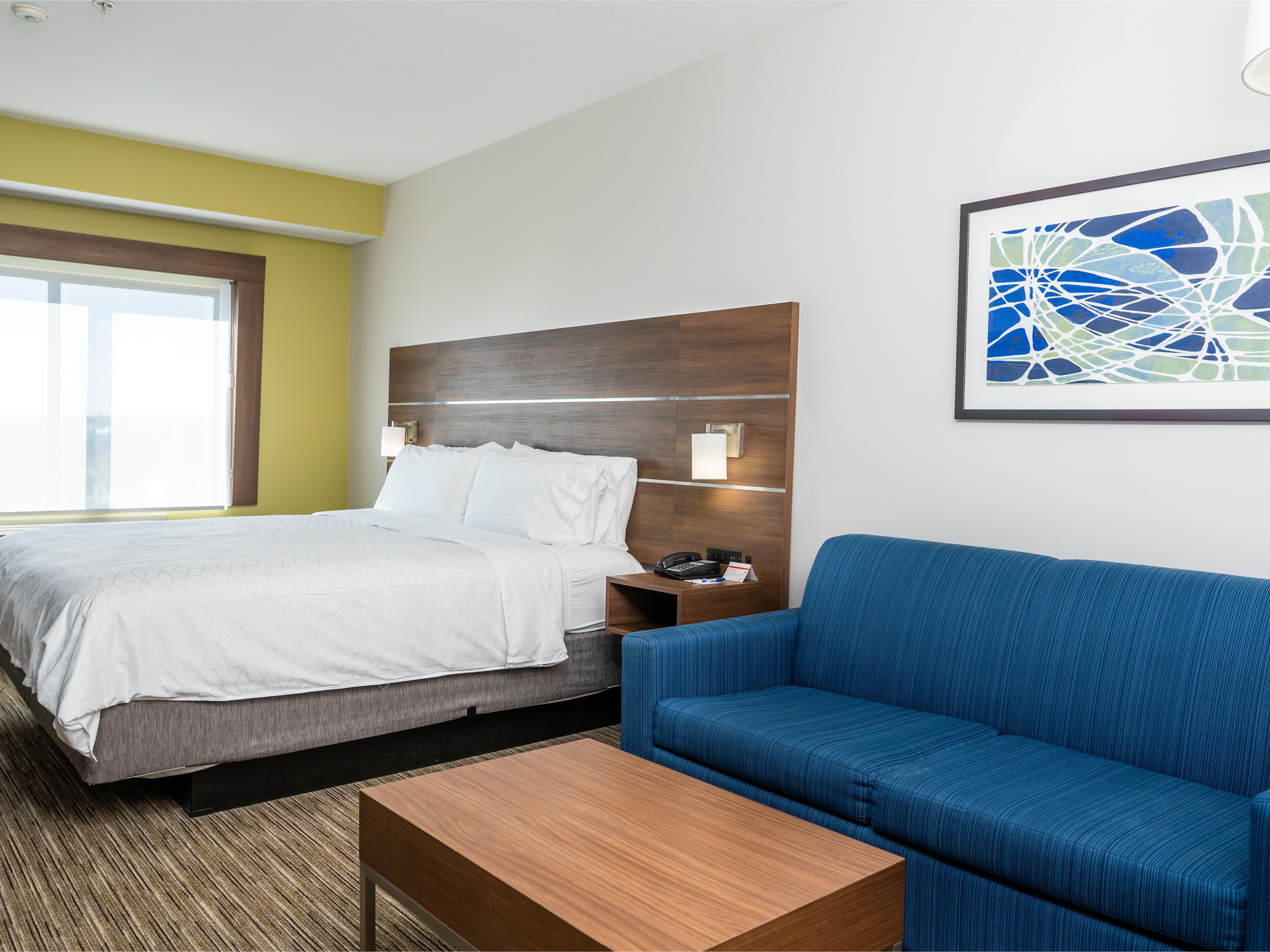 Holiday Inn Express & Suites Lake Forest - Irvine East Guest Room ...