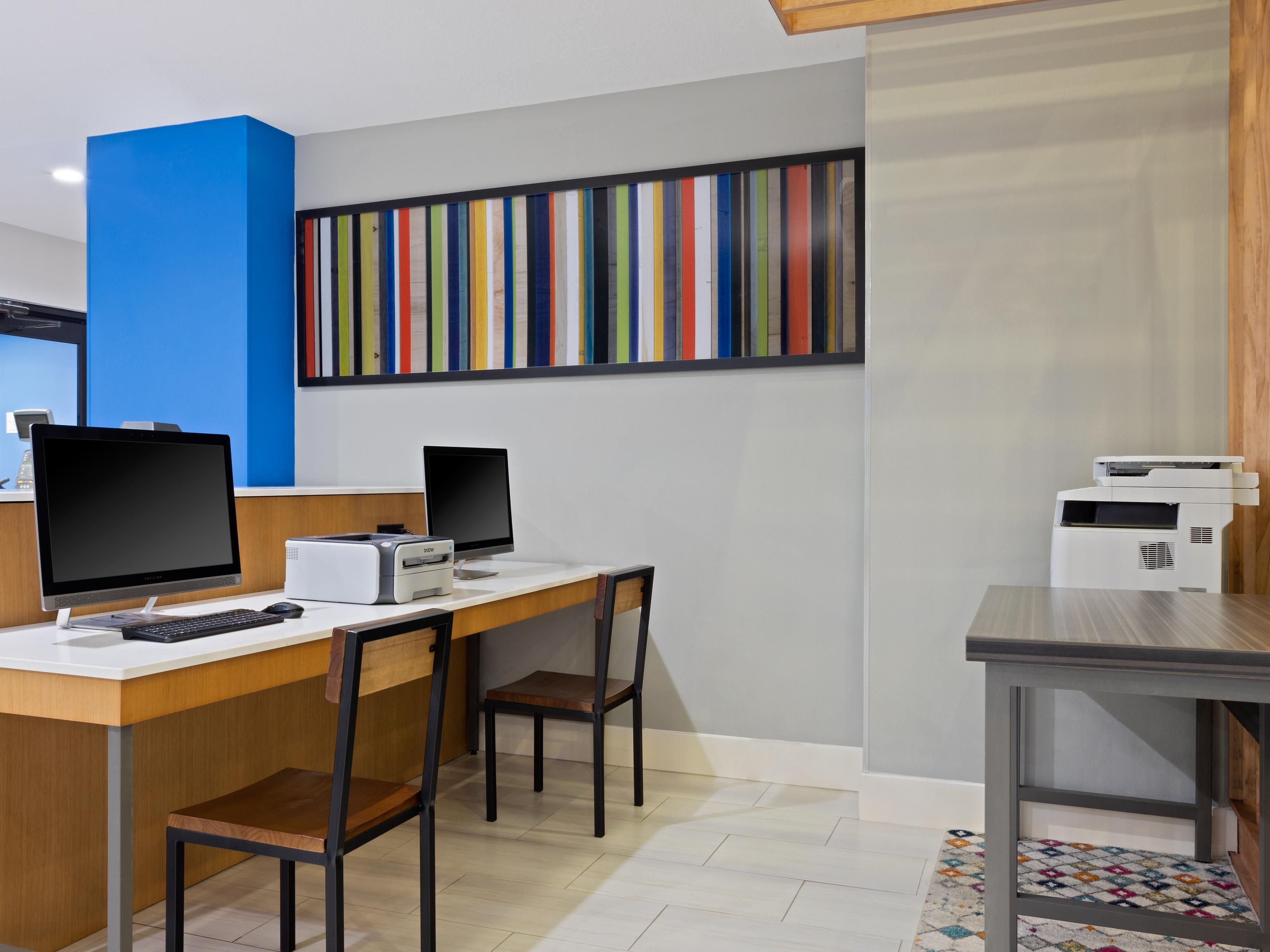 Sebring Hotel near Lake Placid | Holiday Inn Express & Suites Lake Placid