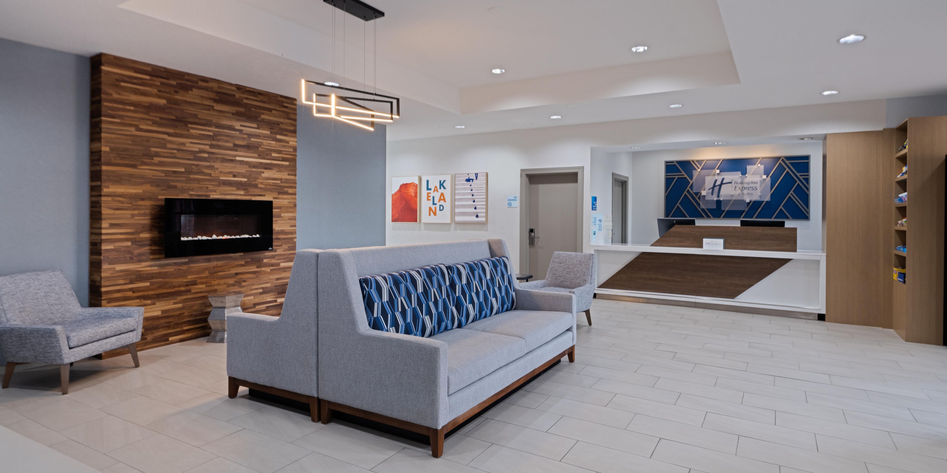 Hotel in Lakeland, FL | Holiday Inn Express & Suites Lakeland North - I-4