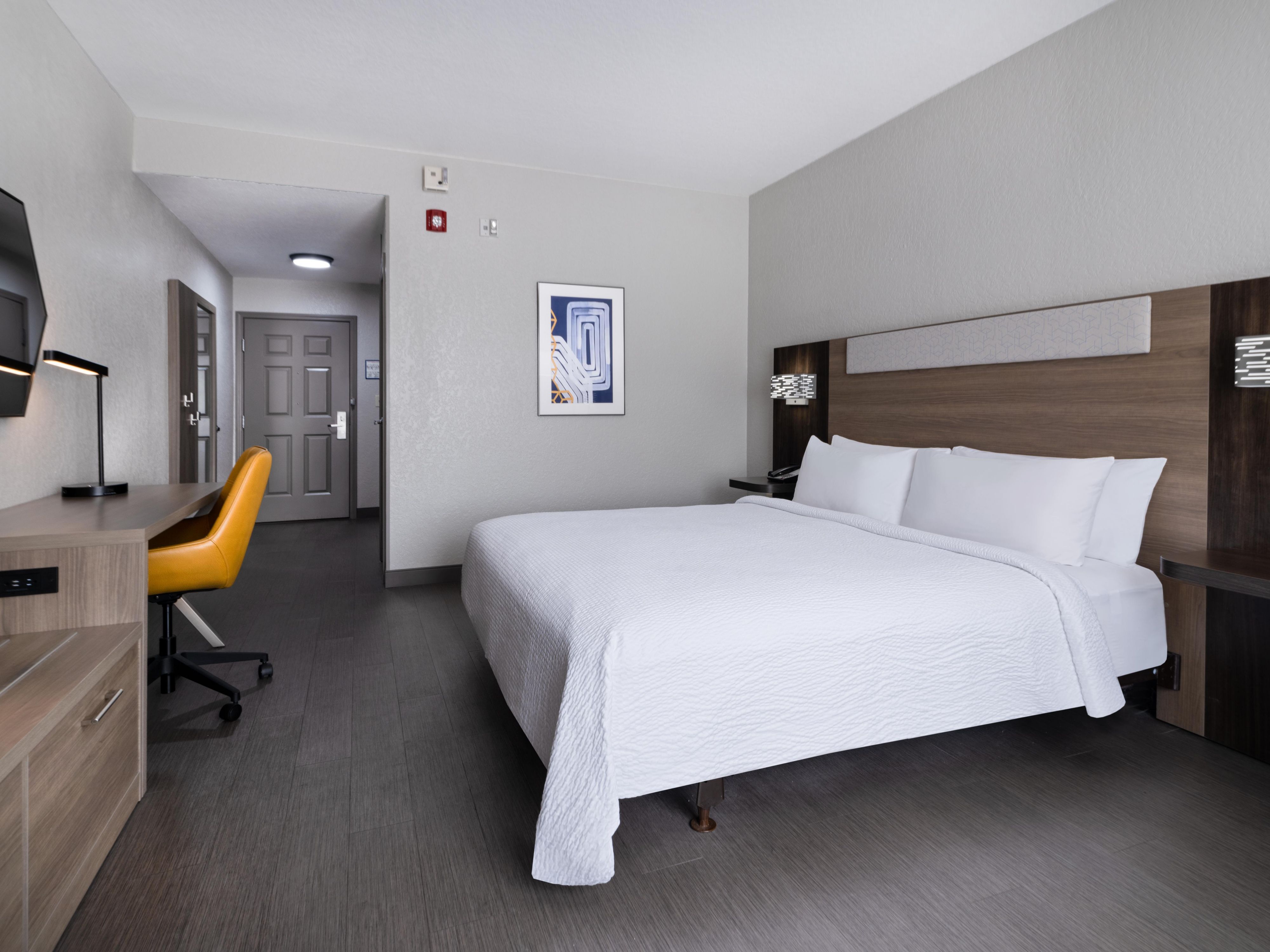 Hotels in Lakeland, FL | Holiday Inn Express & Suites Lakeland North – I-4