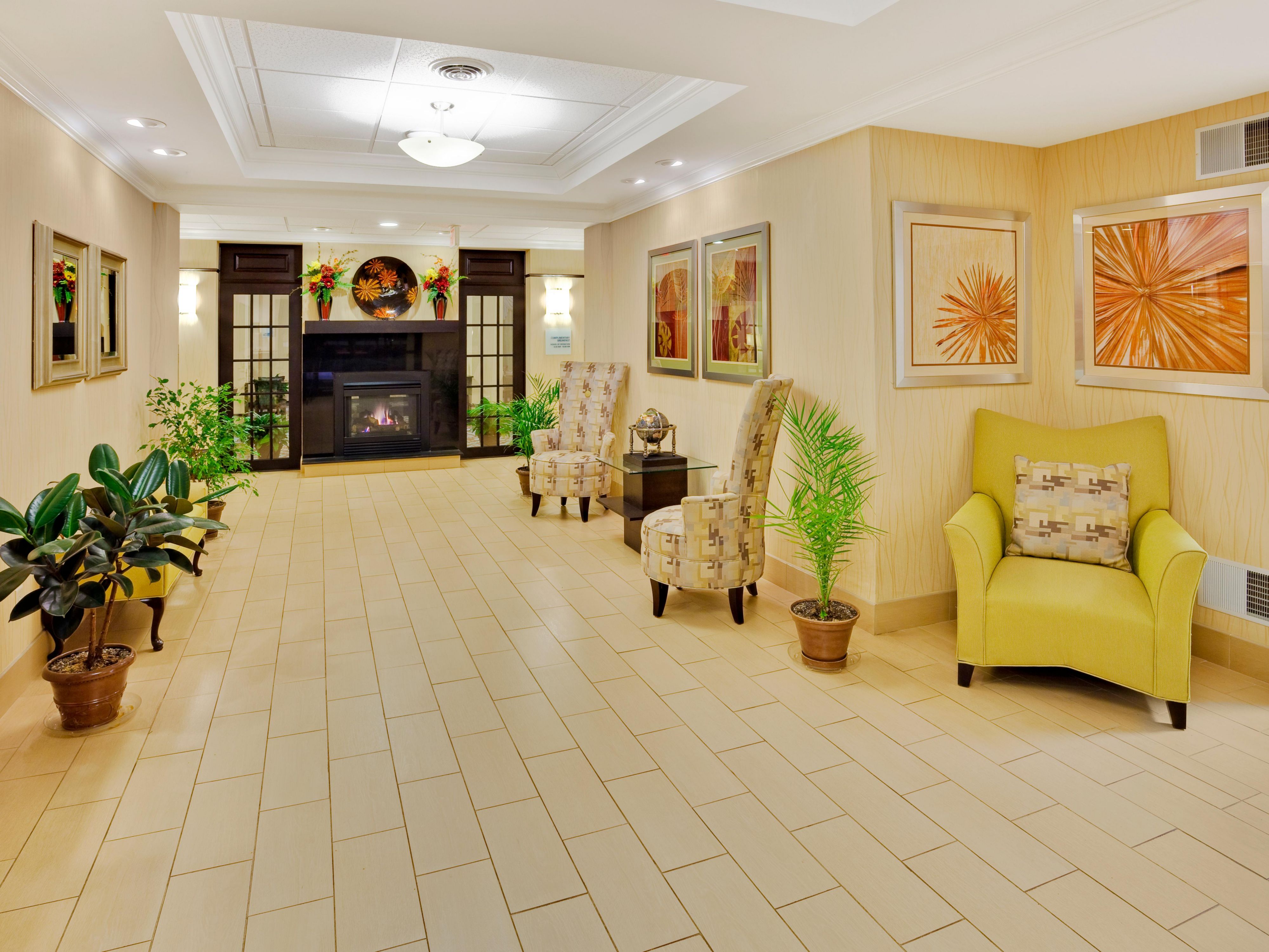 Affordable Hotels in Lebanon, PA | Holiday Inn Express & Suites Lebanon