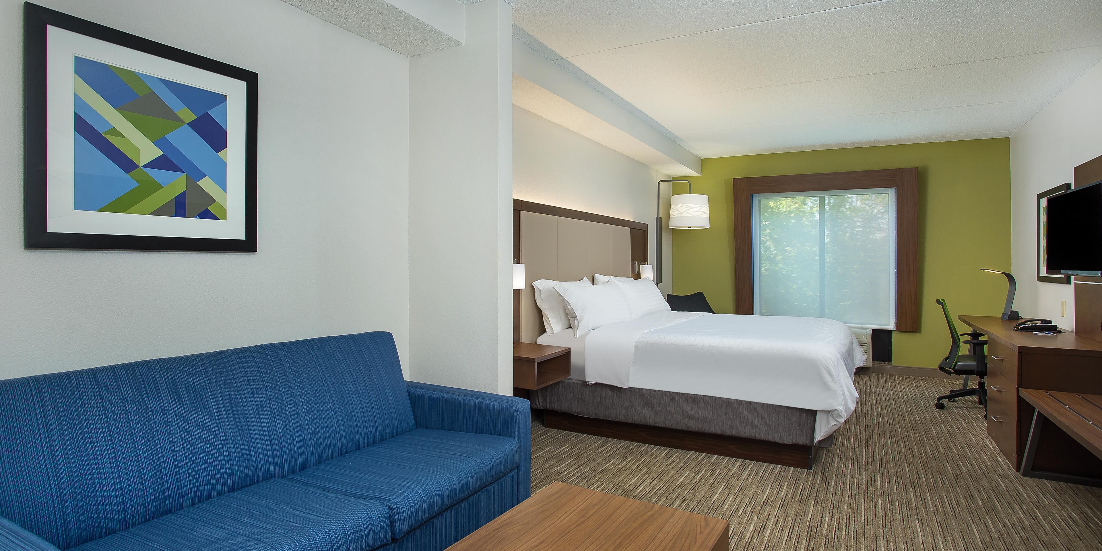 Holiday Inn Express & Suites Lebanon-Nashville Area Guest Room & Suite ...
