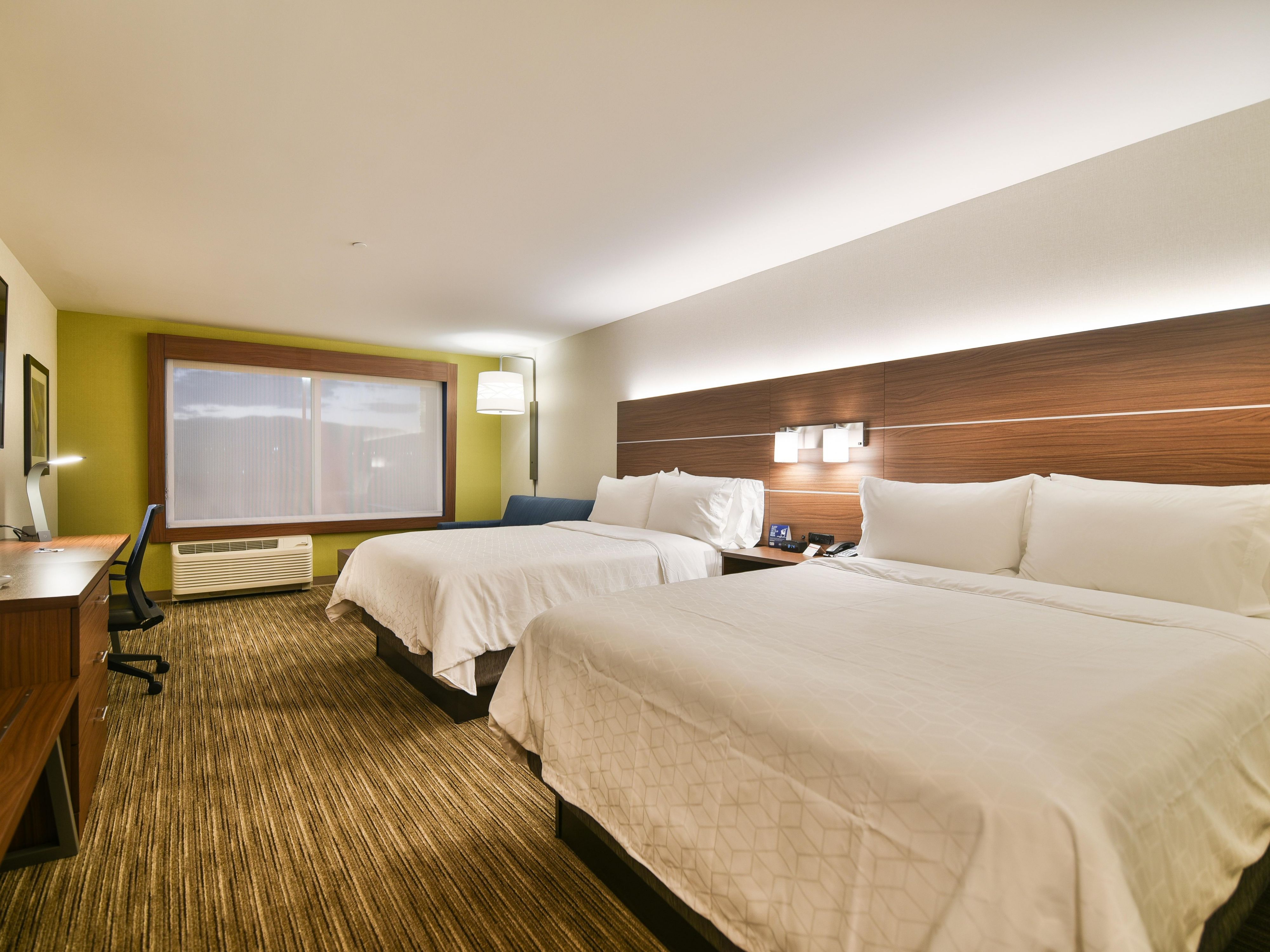 Rooms & Suites