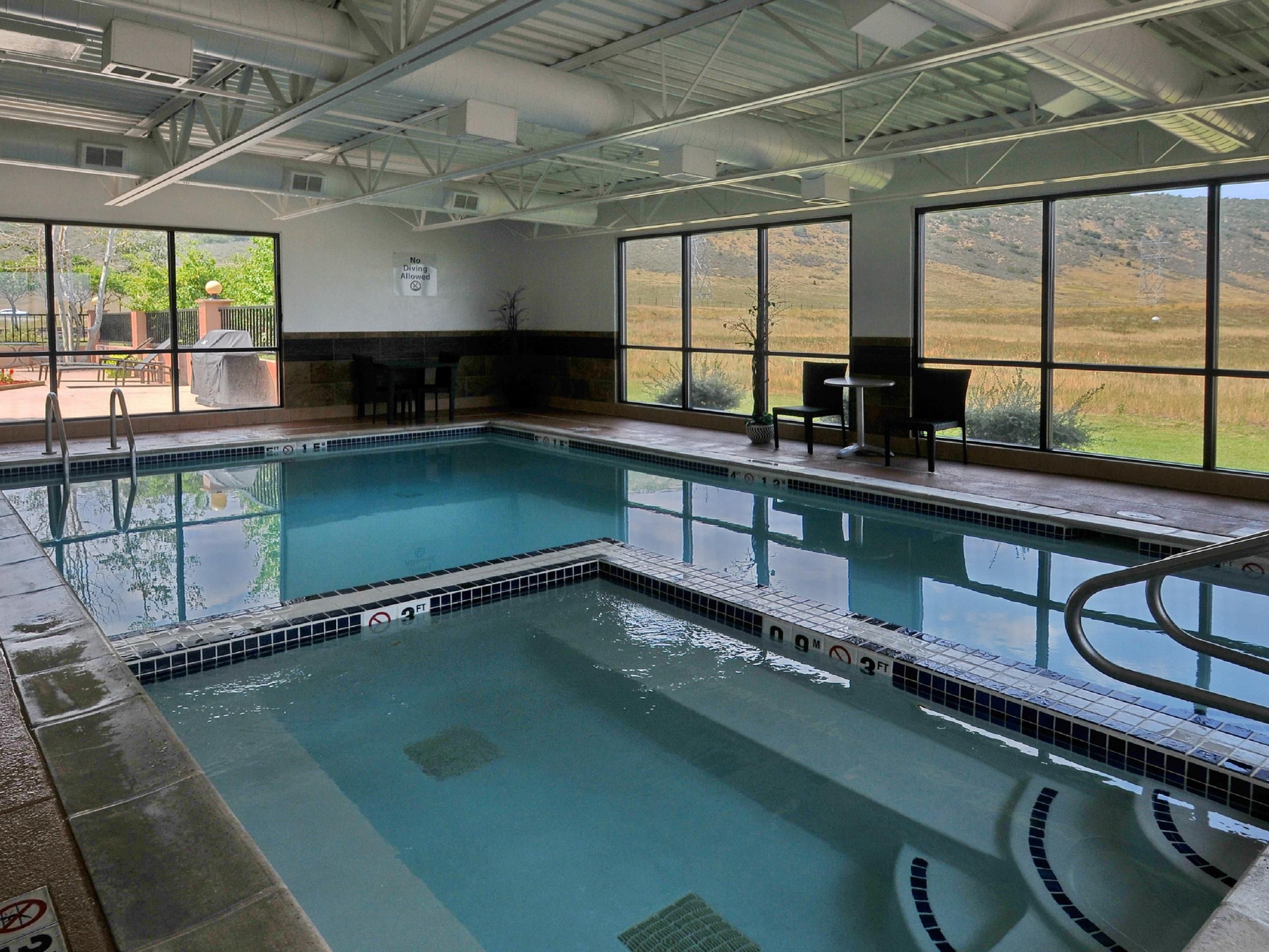 Pet Friendly Hotel Near Littleton CO | Holiday Inn Express & Suites ...