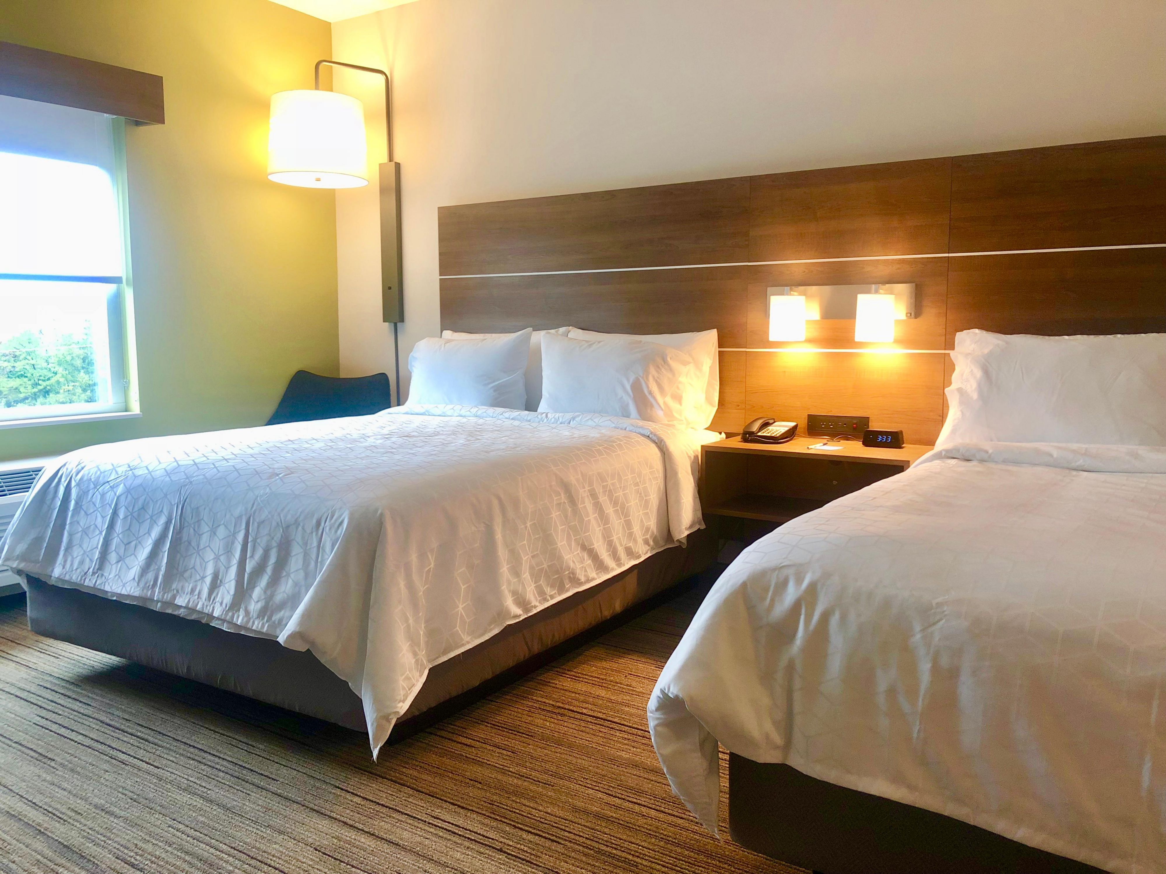 Macon Hotels off I-75 | Holiday Inn Express & Suites Macon North
