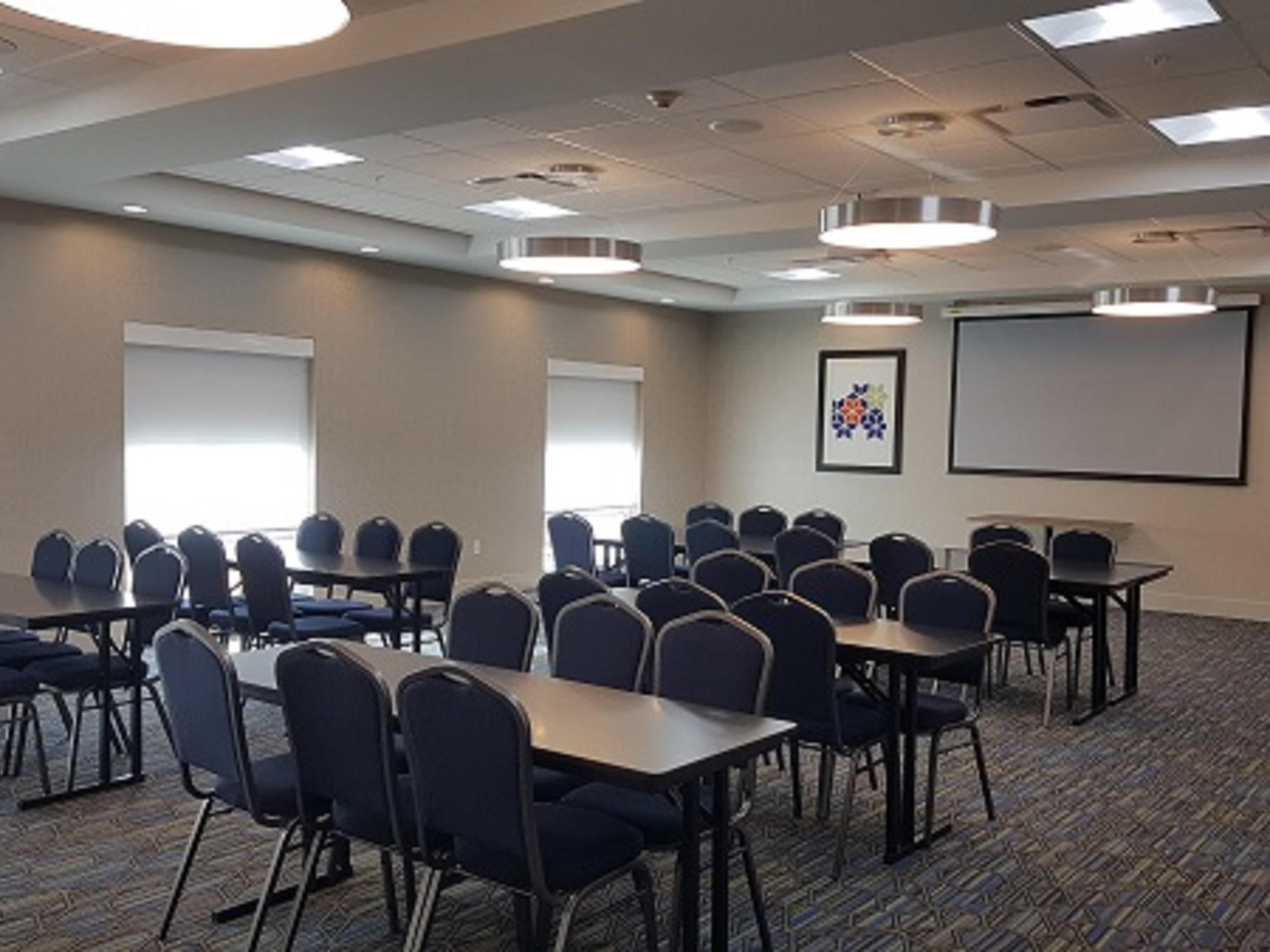 Hotels in Macon, GA | Holiday Inn Express & Suites Macon