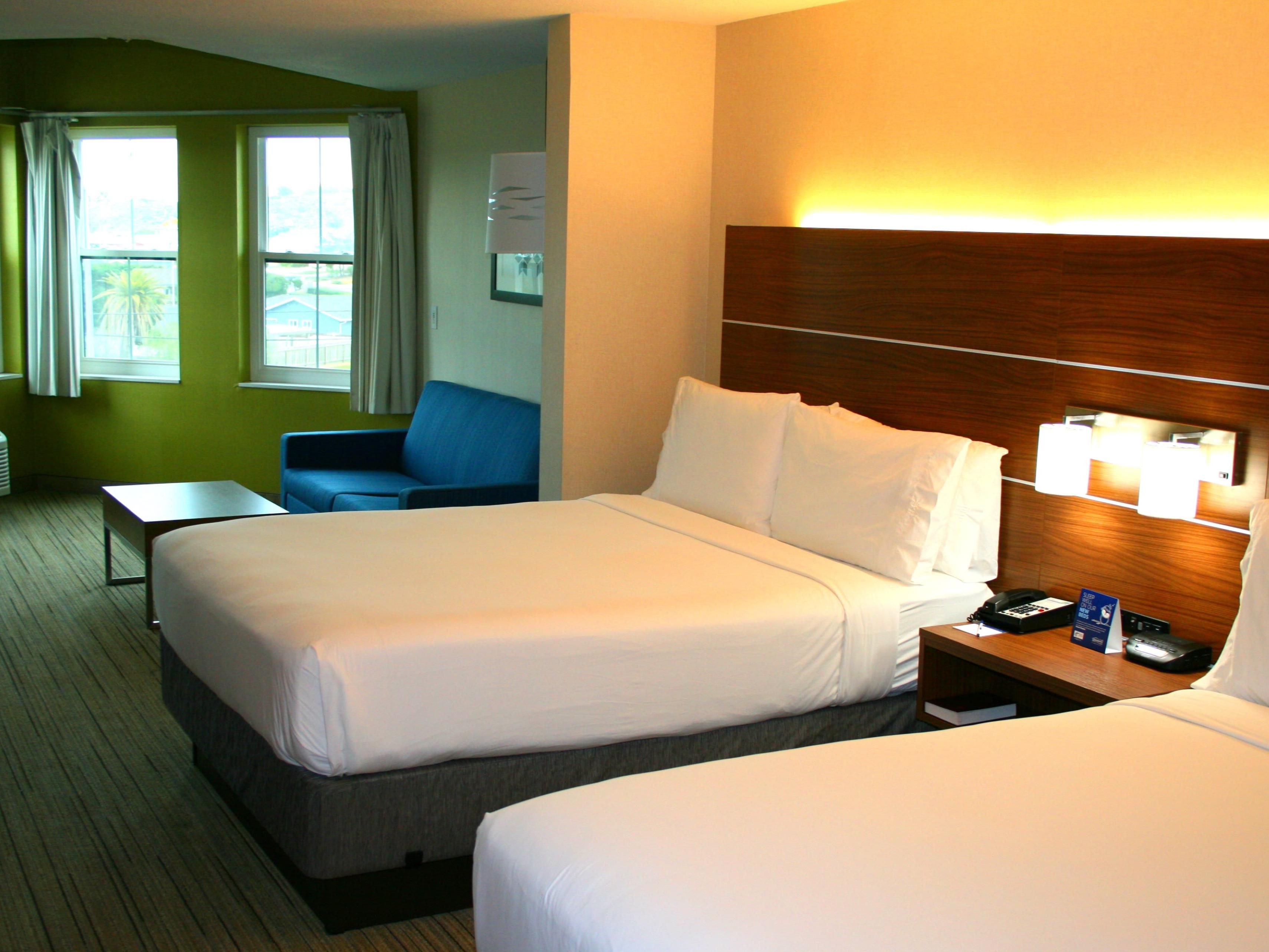 "Hotels Near Monterey, CA In Marina, CA | Holiday Inn Express & Suites ...
