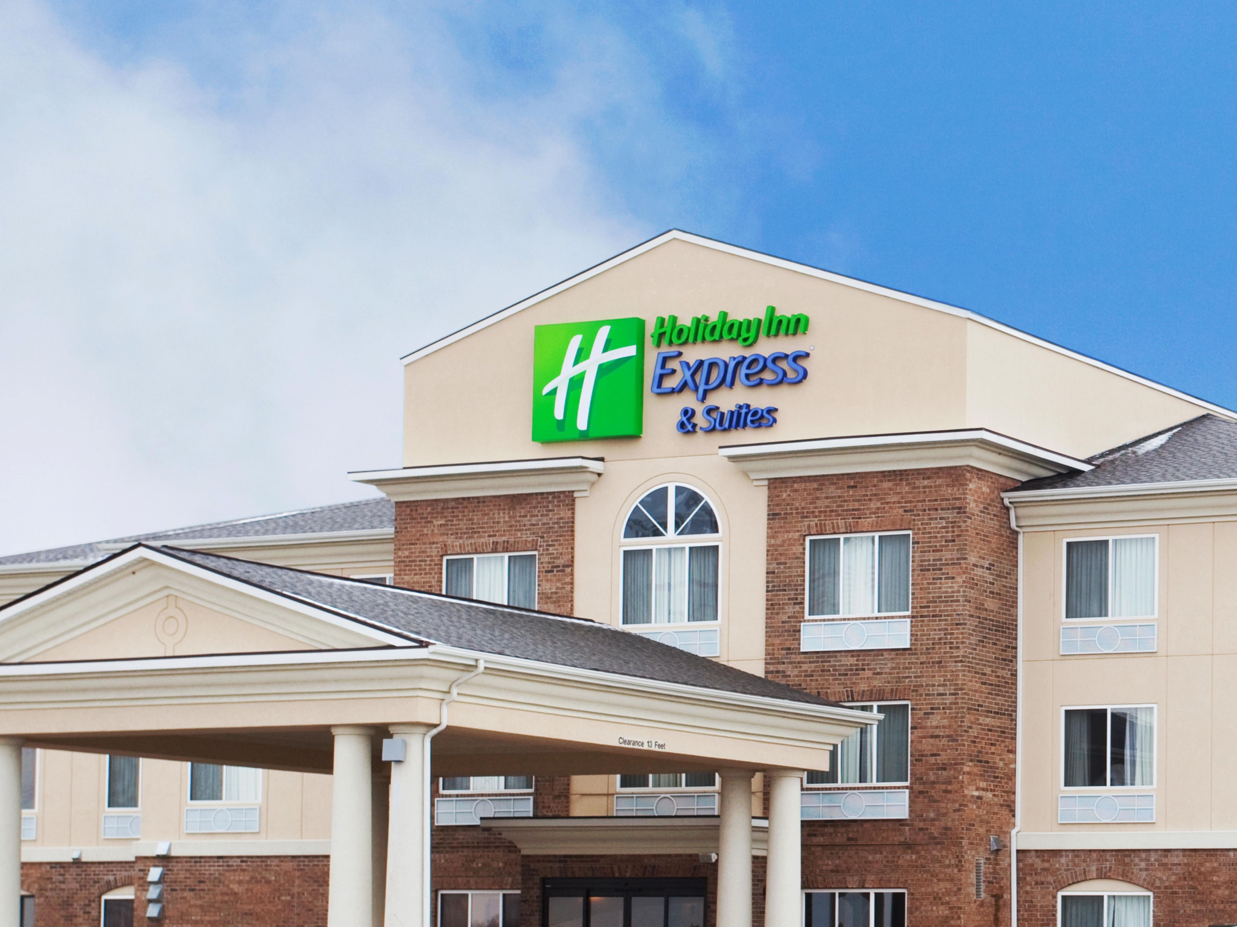 Hotels in Mattoon IL | Holiday Inn Express & Suites Mattoon