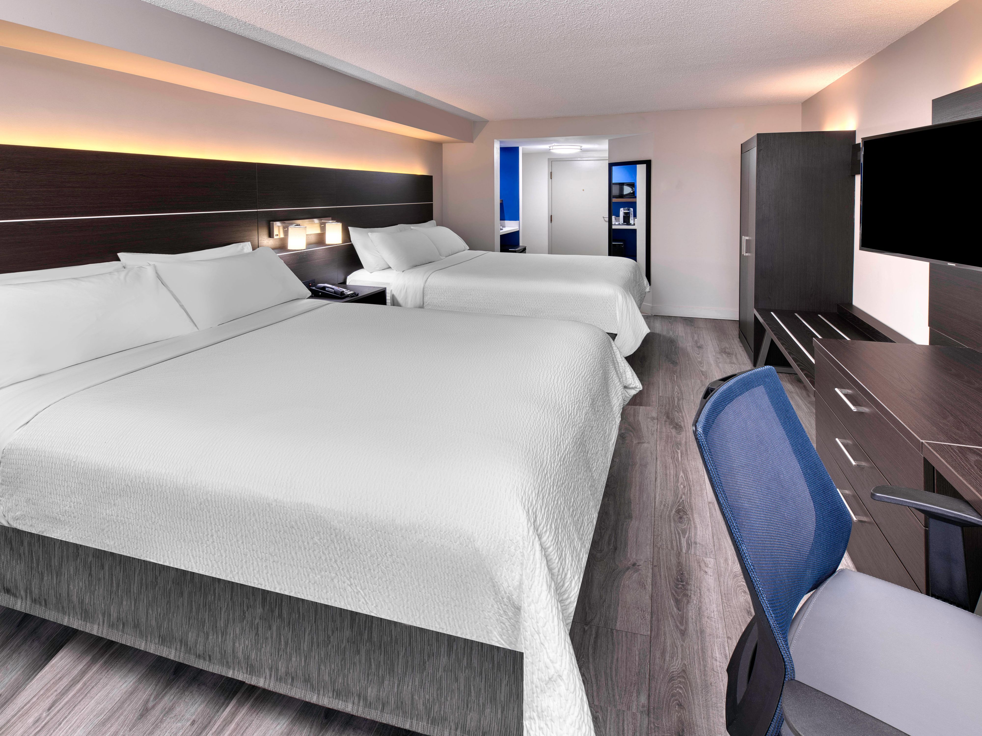 Hotel in Mississauga | Holiday Inn Express & Suites Mississauga-Toronto ...