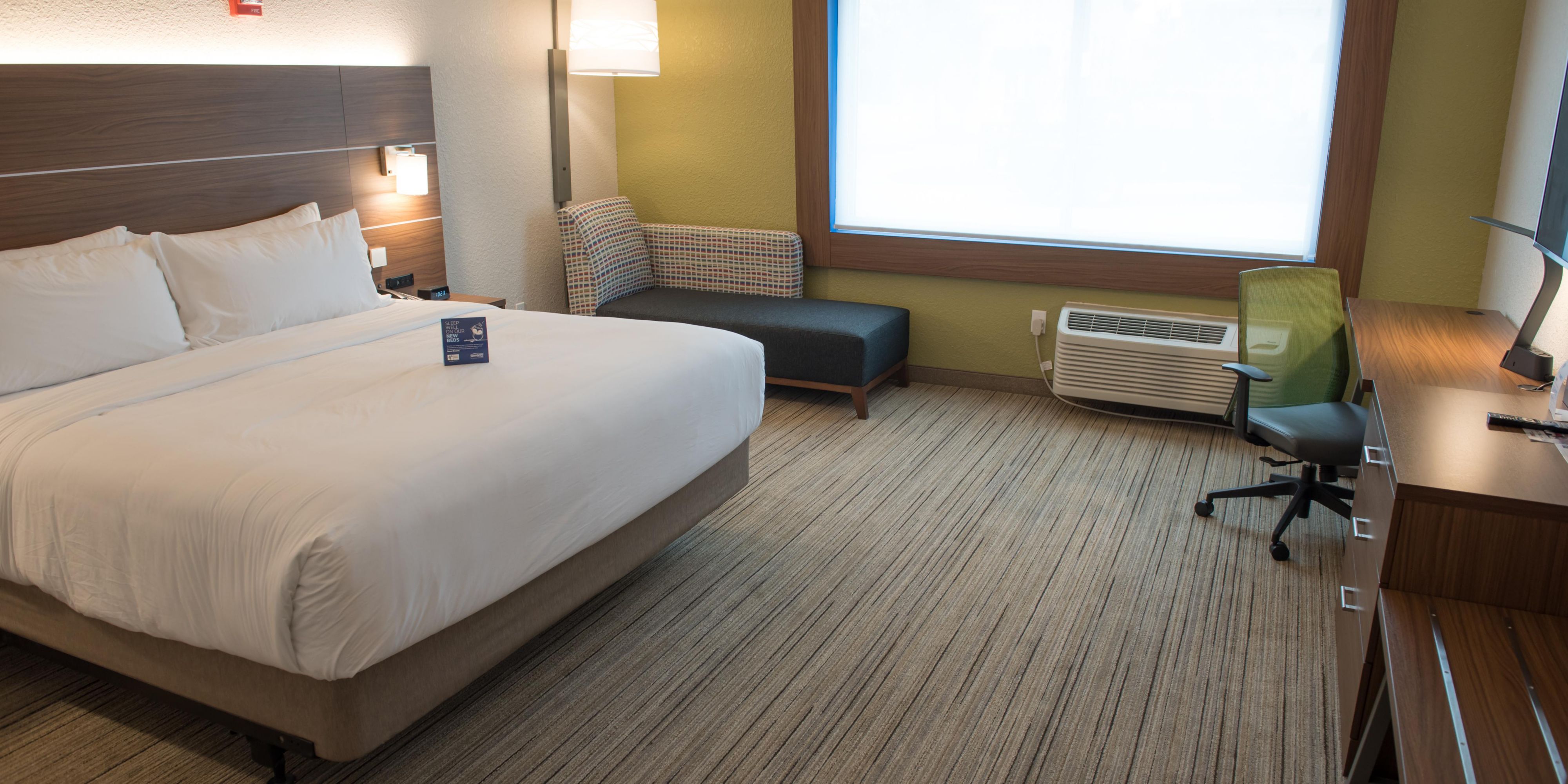 Hotel in Mokena, Illinois | Holiday Inn Express & Suites Orland Park ...