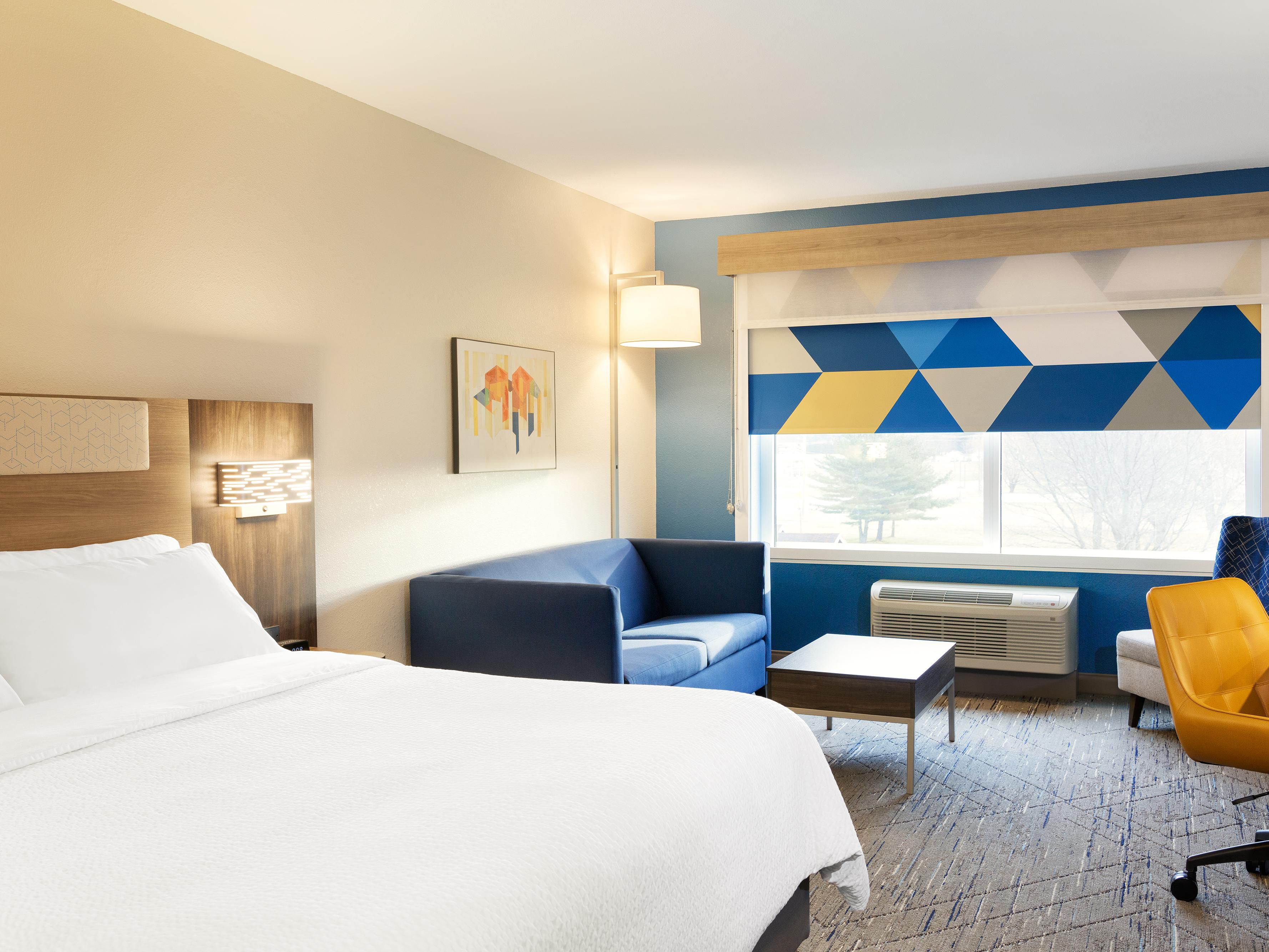 Holiday Inn Express & Suites Murfreesboro West Guest Room & Suite Options