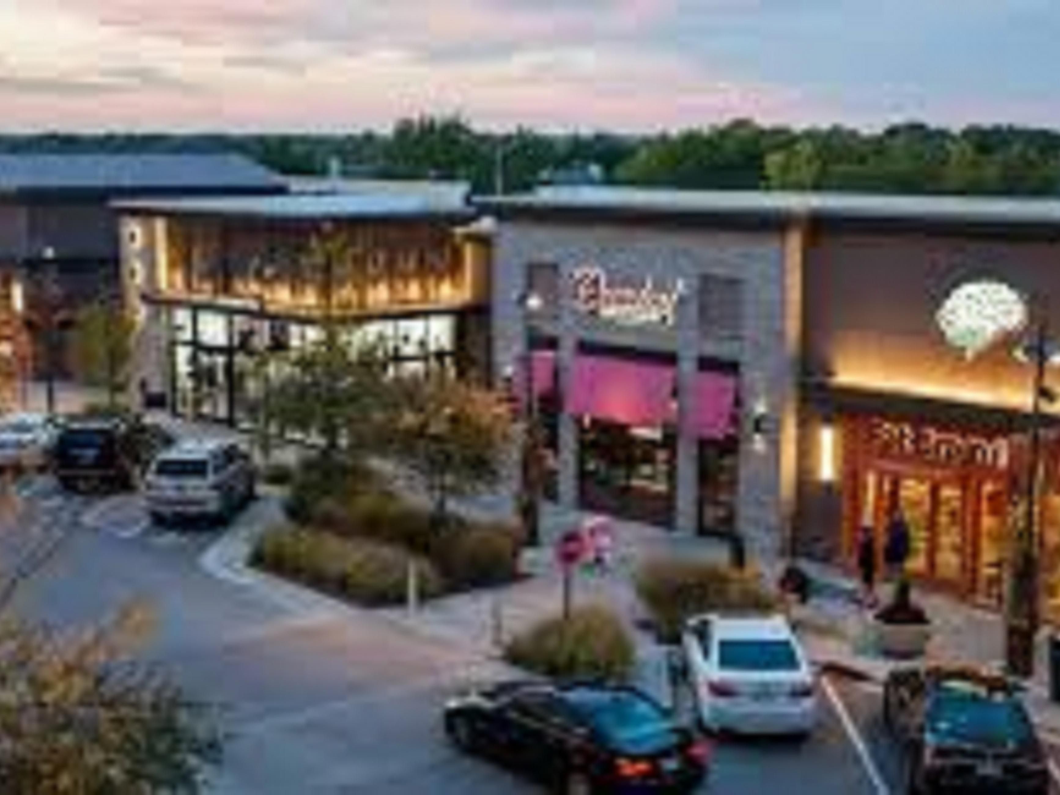 Restaurants Near Holiday Inn Express & Suites Overland Park