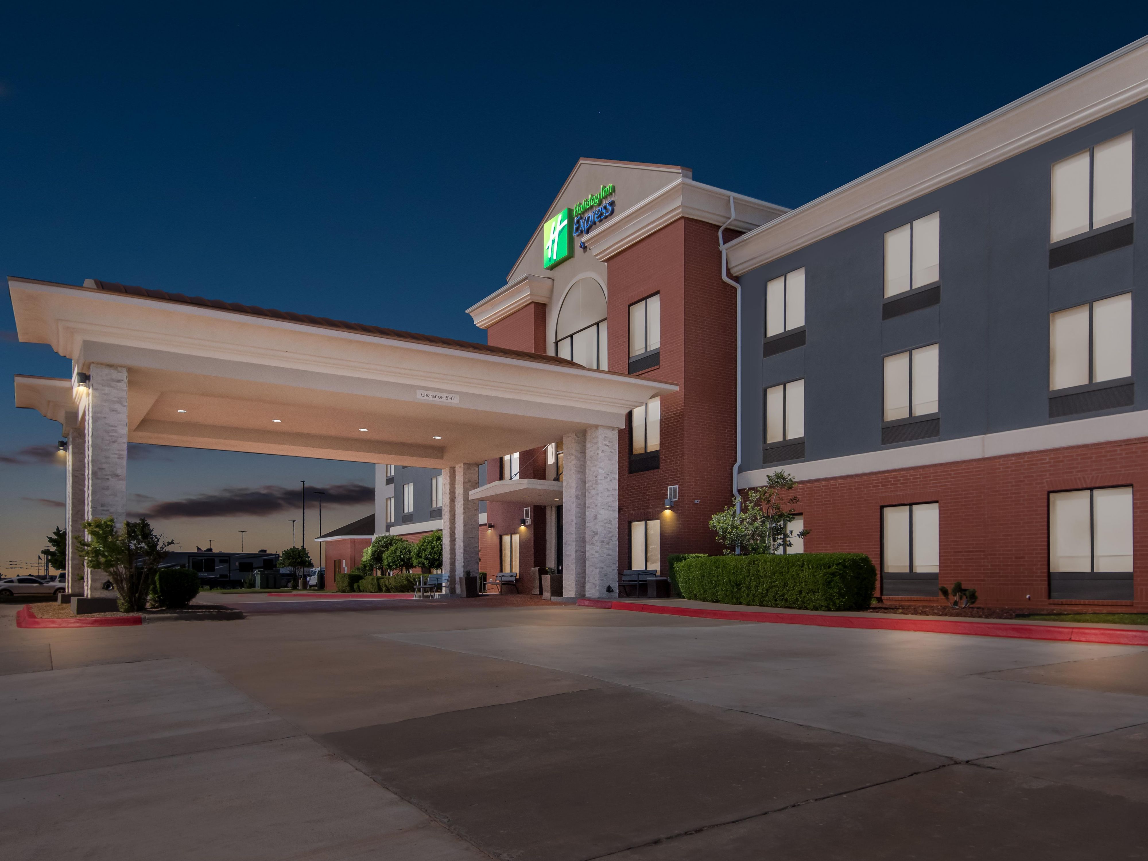 Hotel in Perry, OK | Holiday Inn Express & Suites Perry