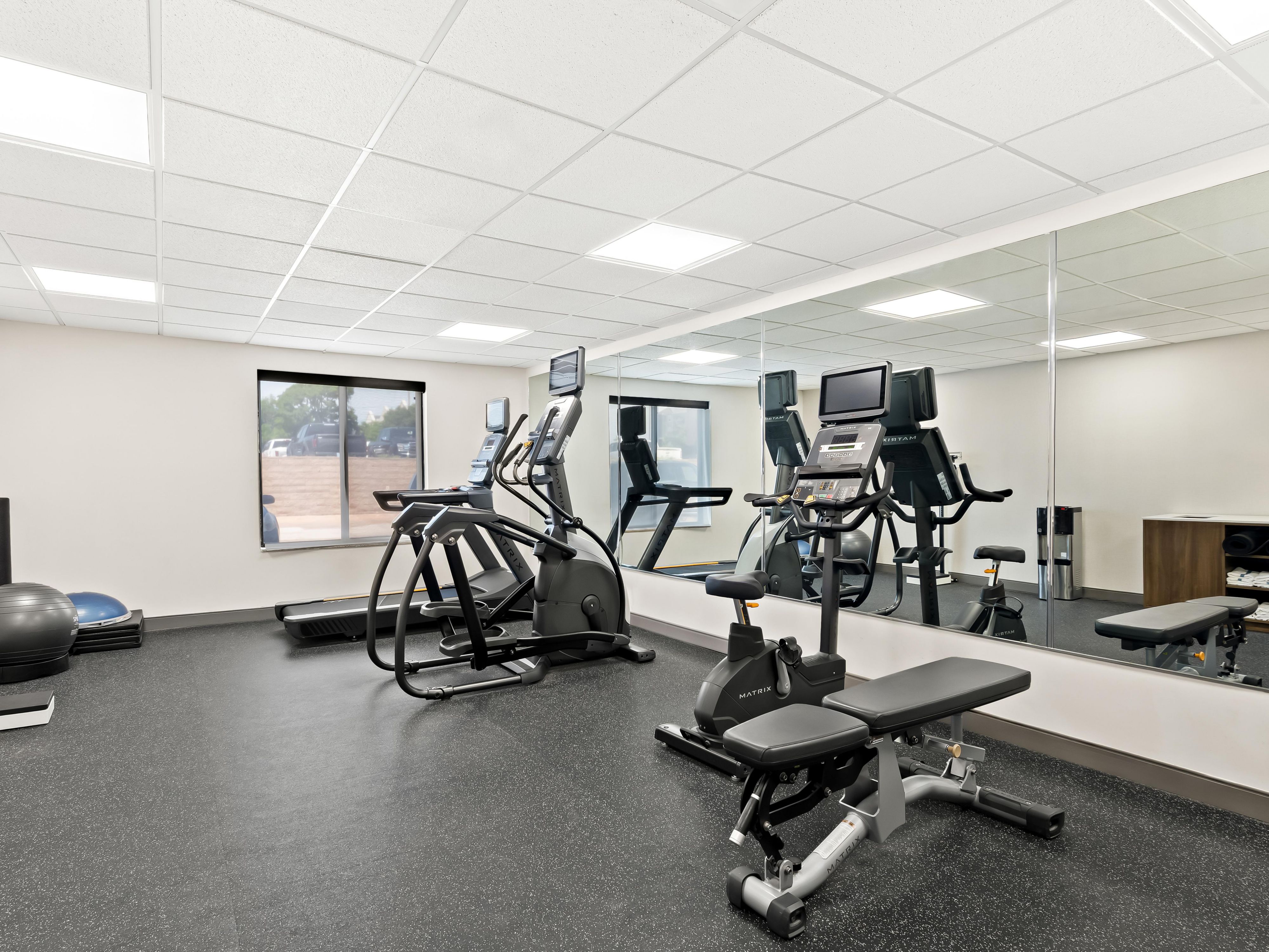 Hotel in Perry, OK | Holiday Inn Express & Suites Perry