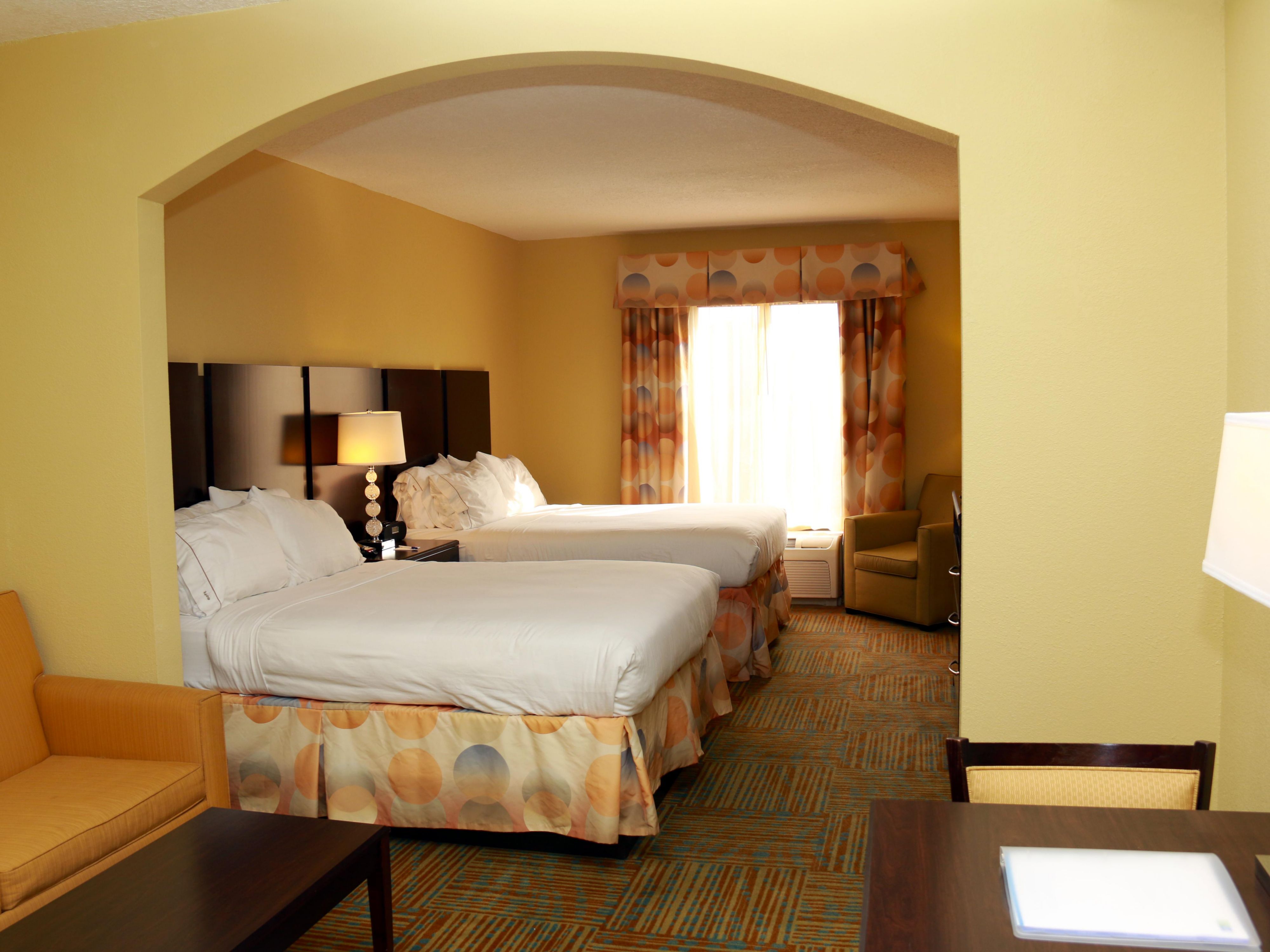 Affordable Hotel in Perry, FL | Holiday Inn Express & Suites Perry