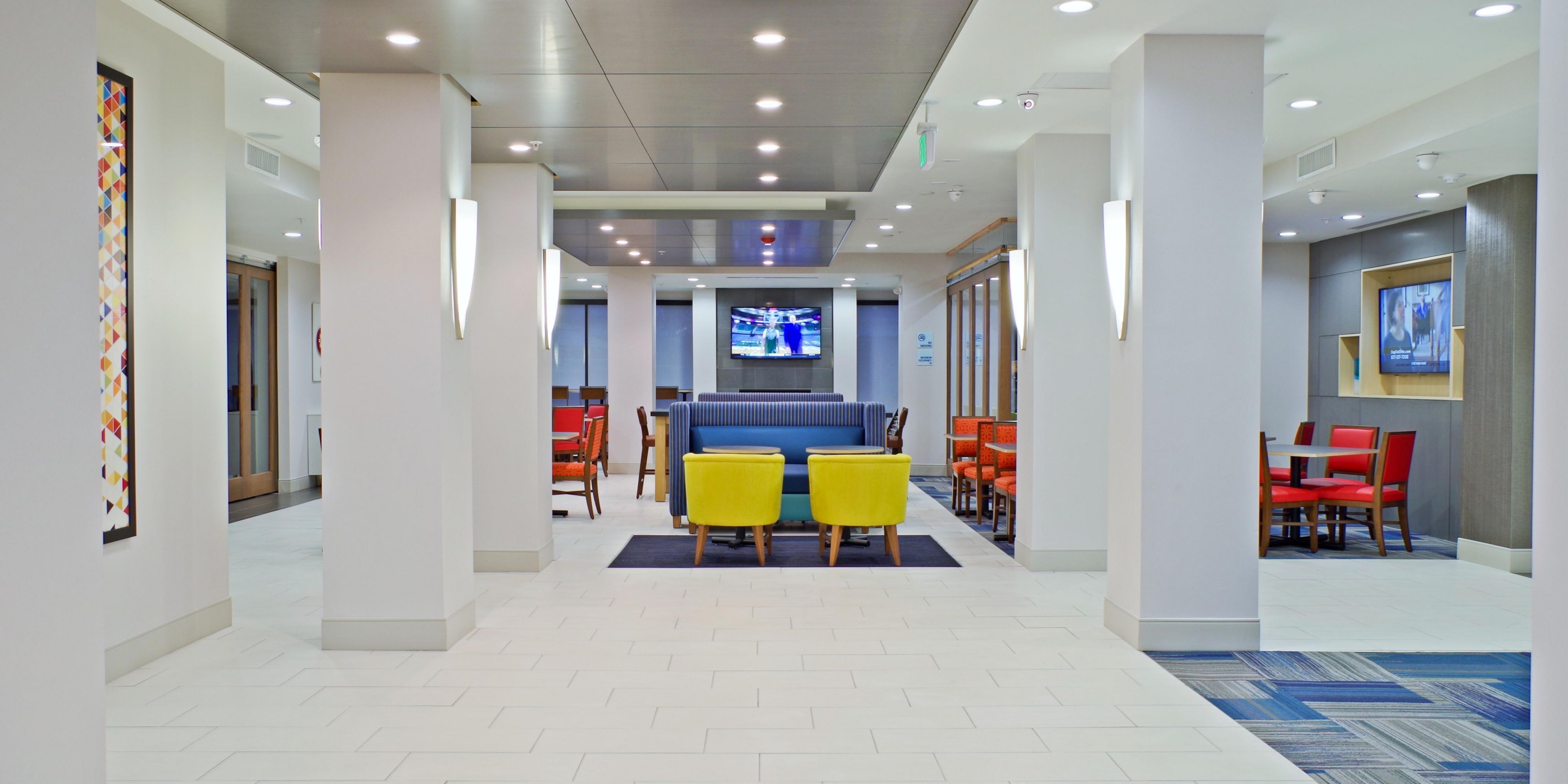 Hotels in North Phoenix | Holiday Inn Express & Suites Phoenix North ...