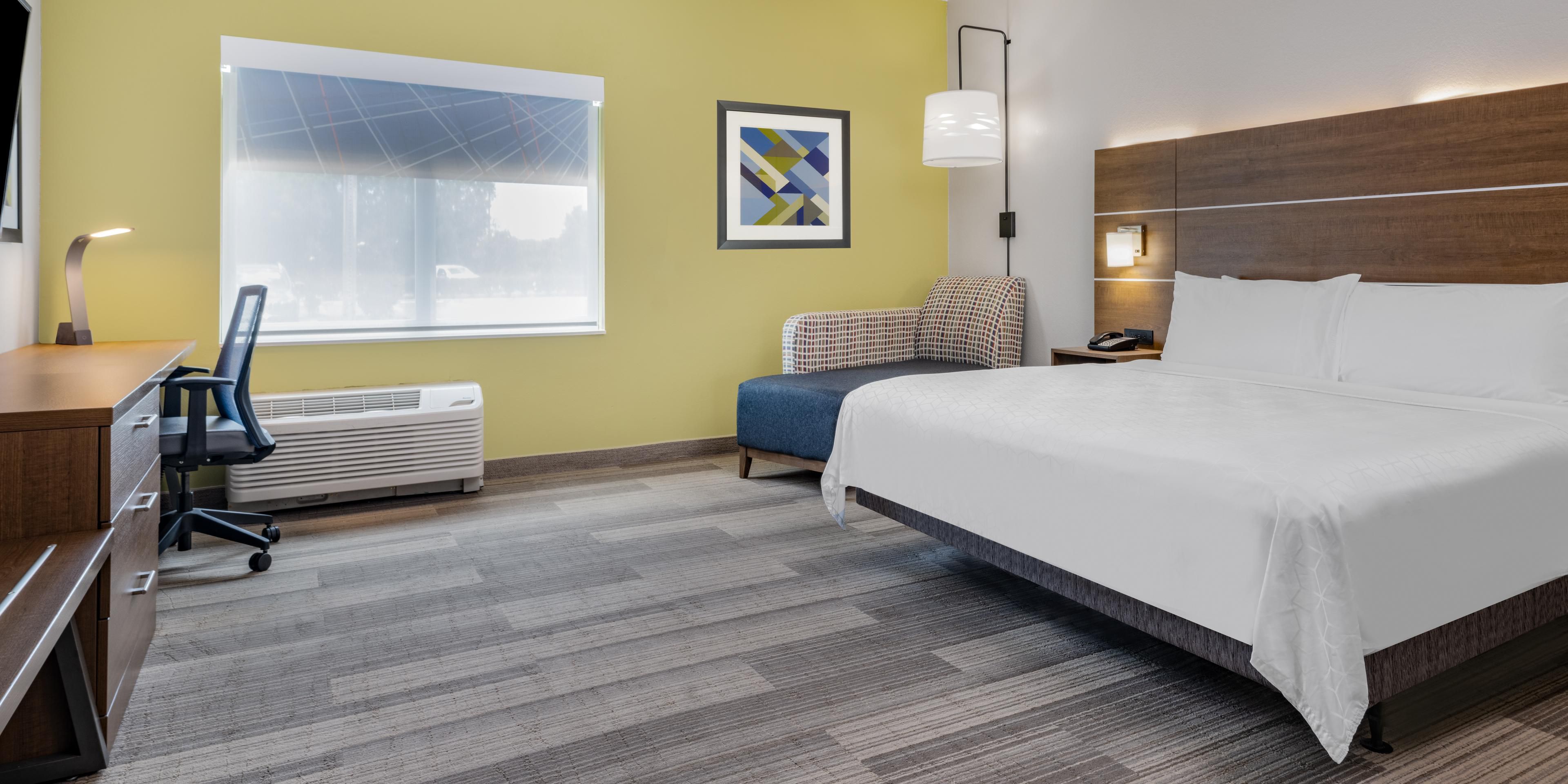 Apollo Beach Hotels in Ruskin, FL | Holiday Inn Express & Suites Ruskin ...