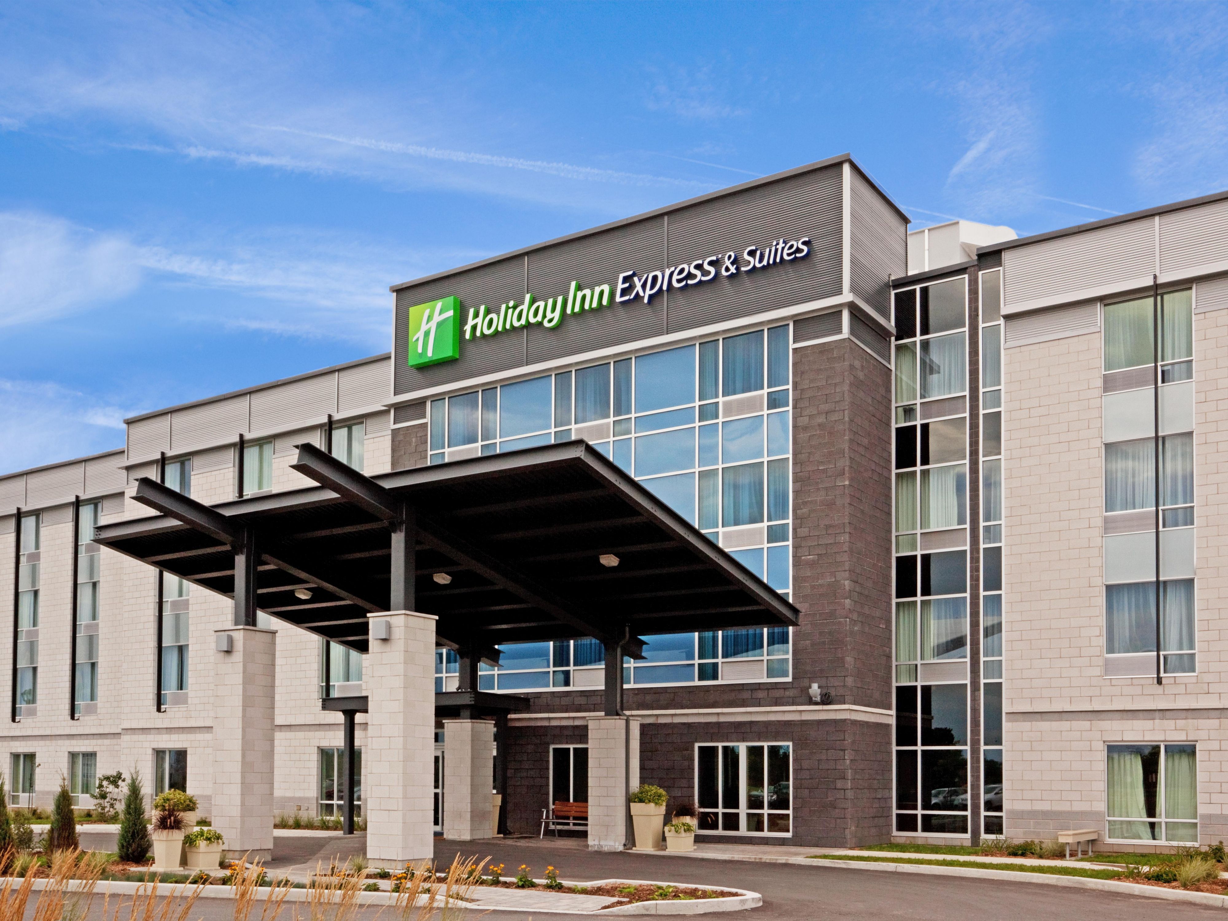 Holiday Inn Express & Suites Saint - Hyacinthe Hotel in Saint-Hyacinthe ...