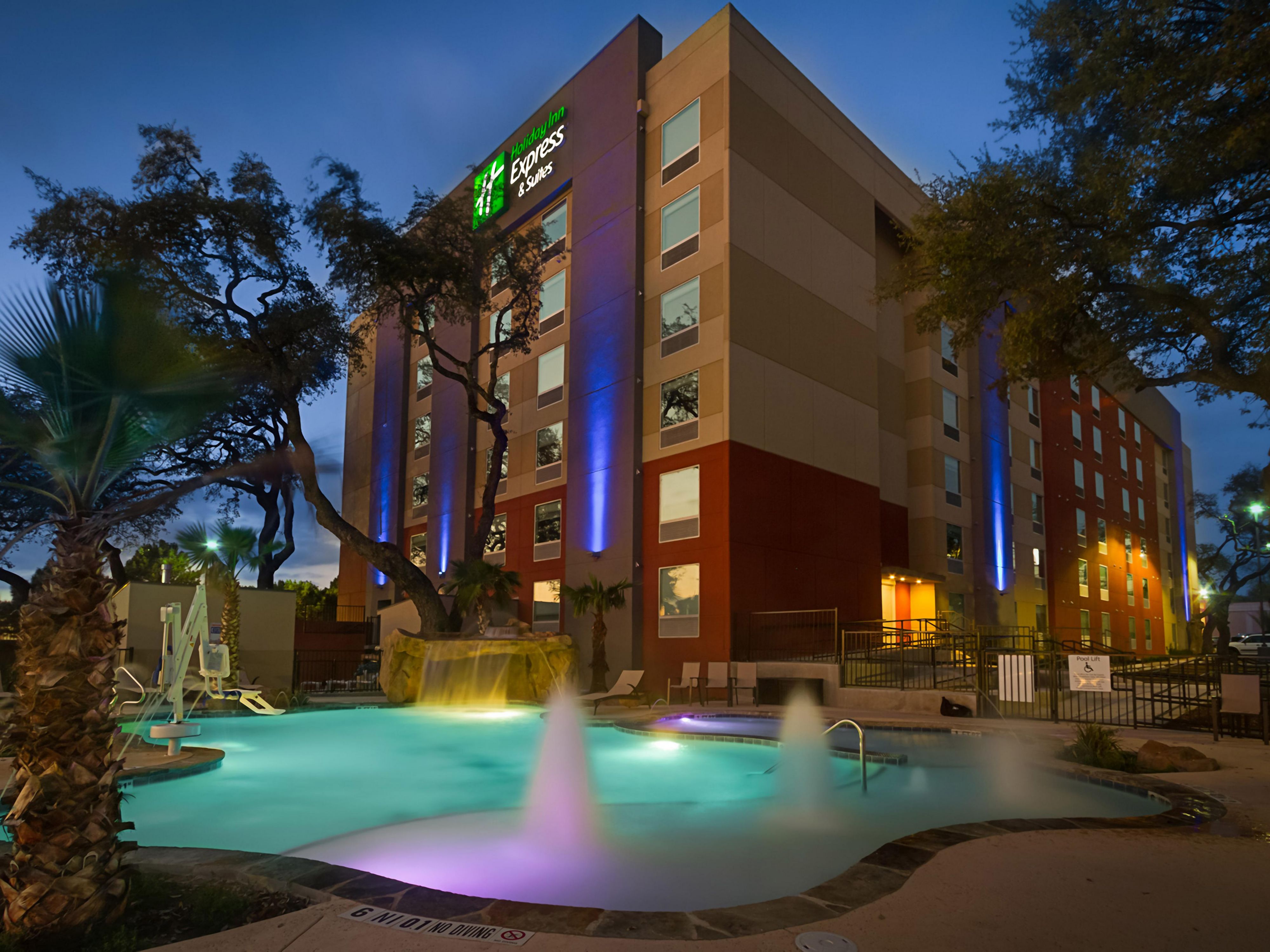 Hotels in San Antonio | Holiday Inn Express & Suites Medical-Six Flags