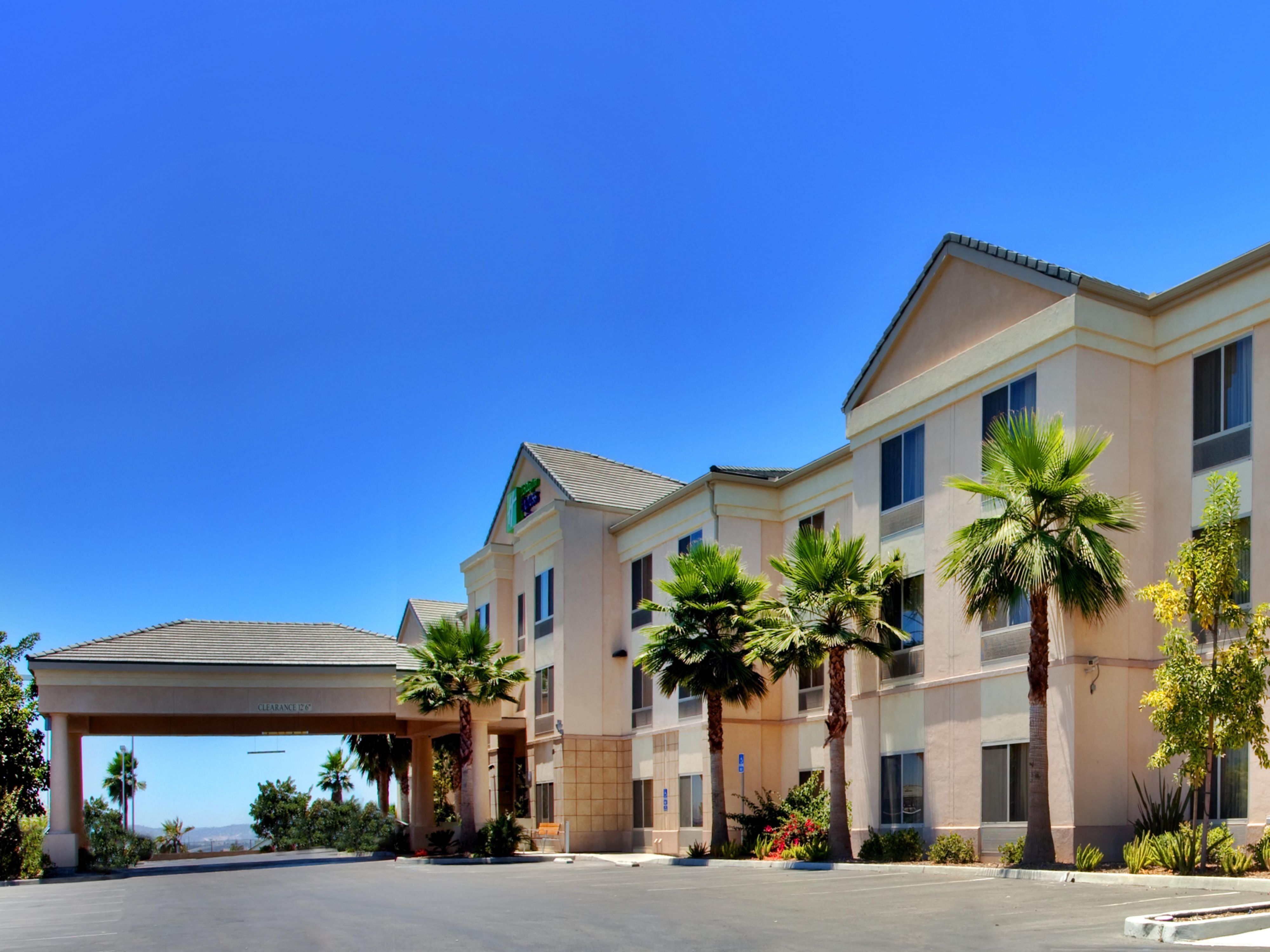 Otay Mesa Hotel | Holiday Inn Express & Suites San Diego Otay Mesa