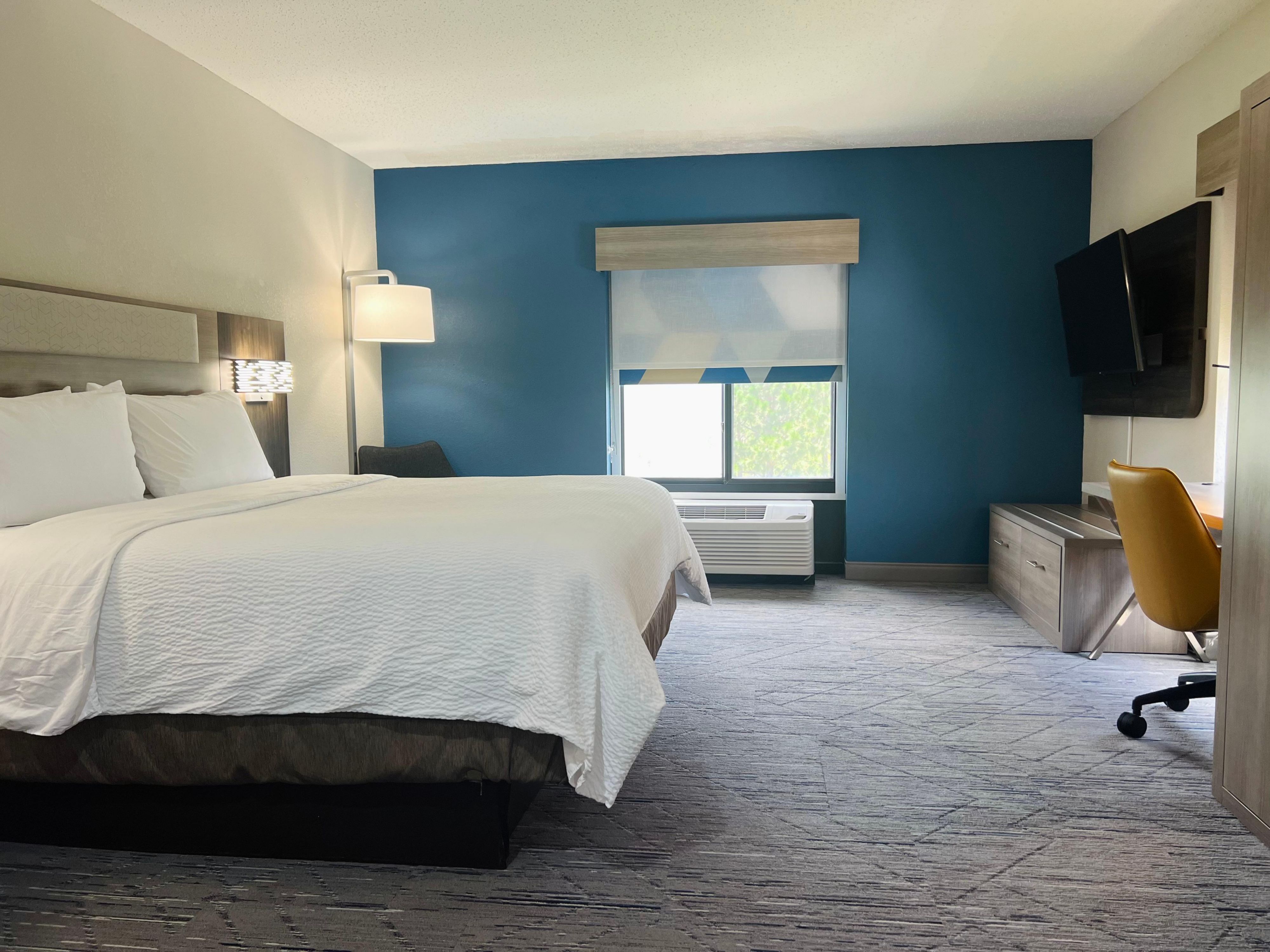 Sebring Hotels | Holiday Inn Express & Suites Sebring