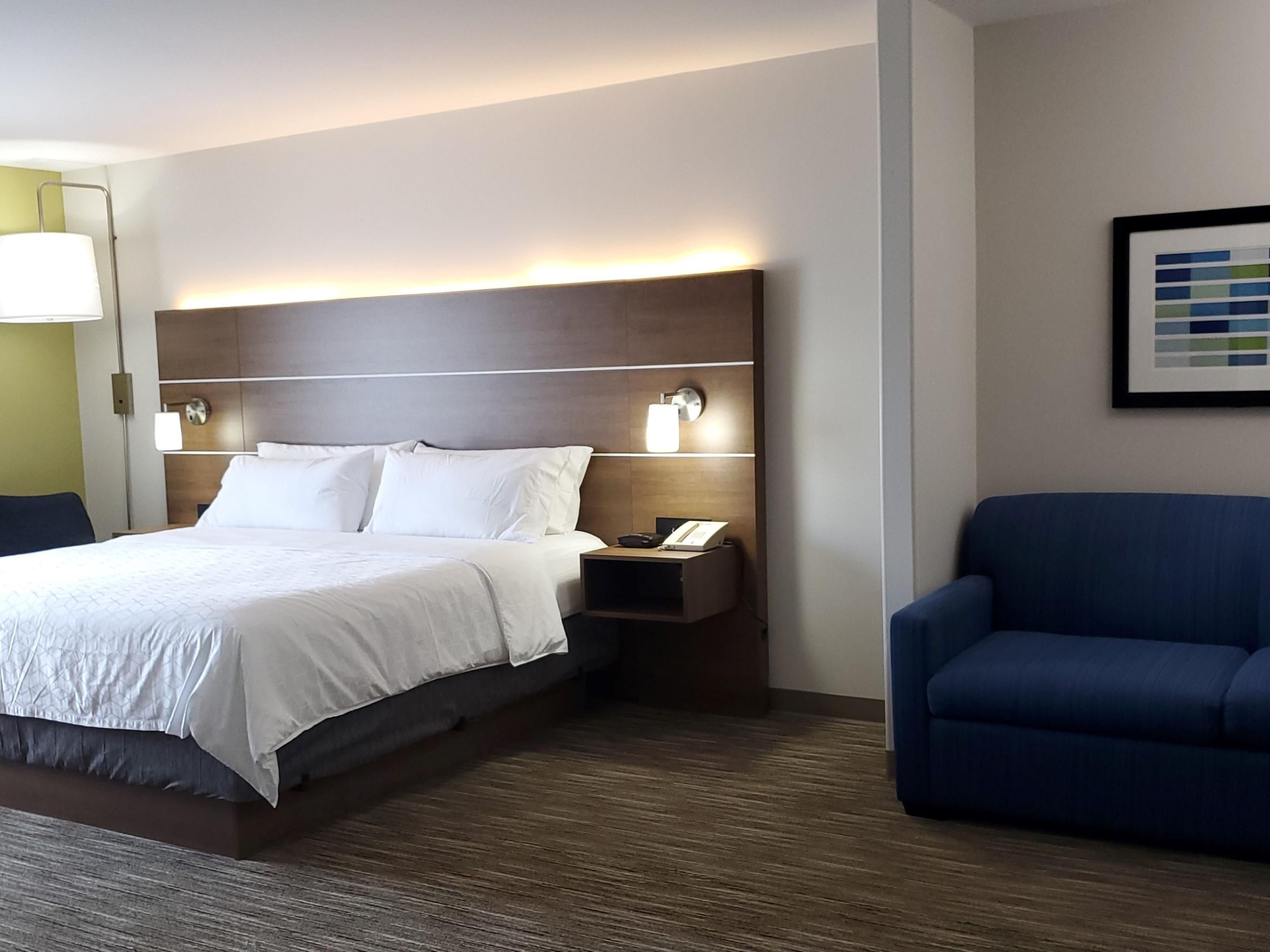 Holiday Inn Express & Suites Regina-South - South Regina, Canada