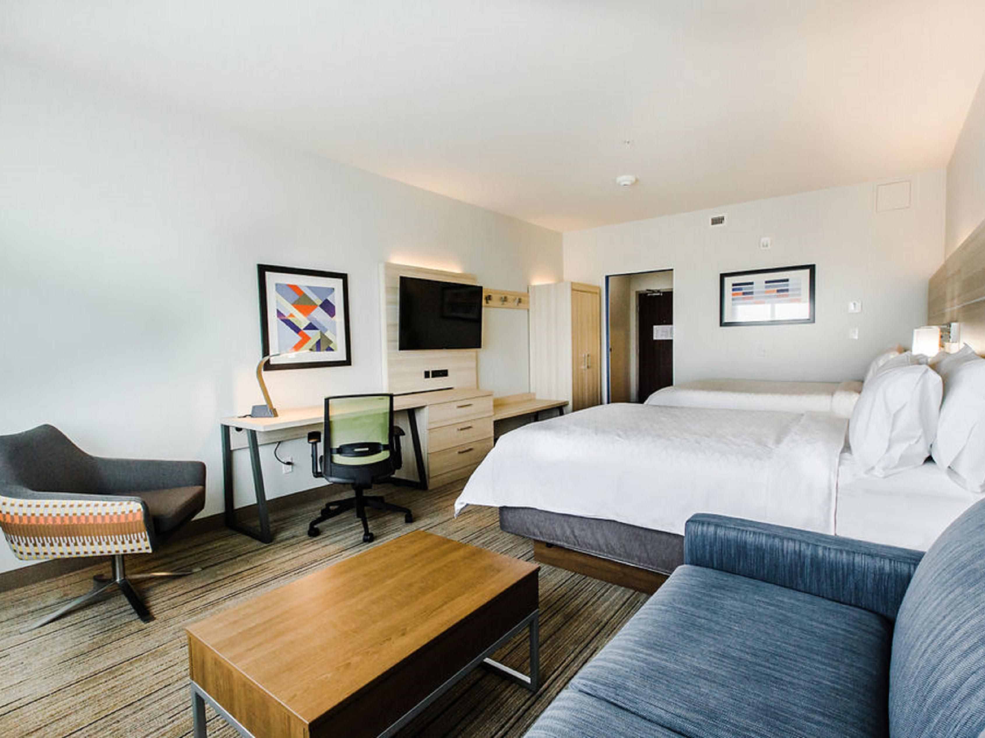 St. Albert Hotel With Pool | Holiday Inn Express & Suites Edmonton N ...