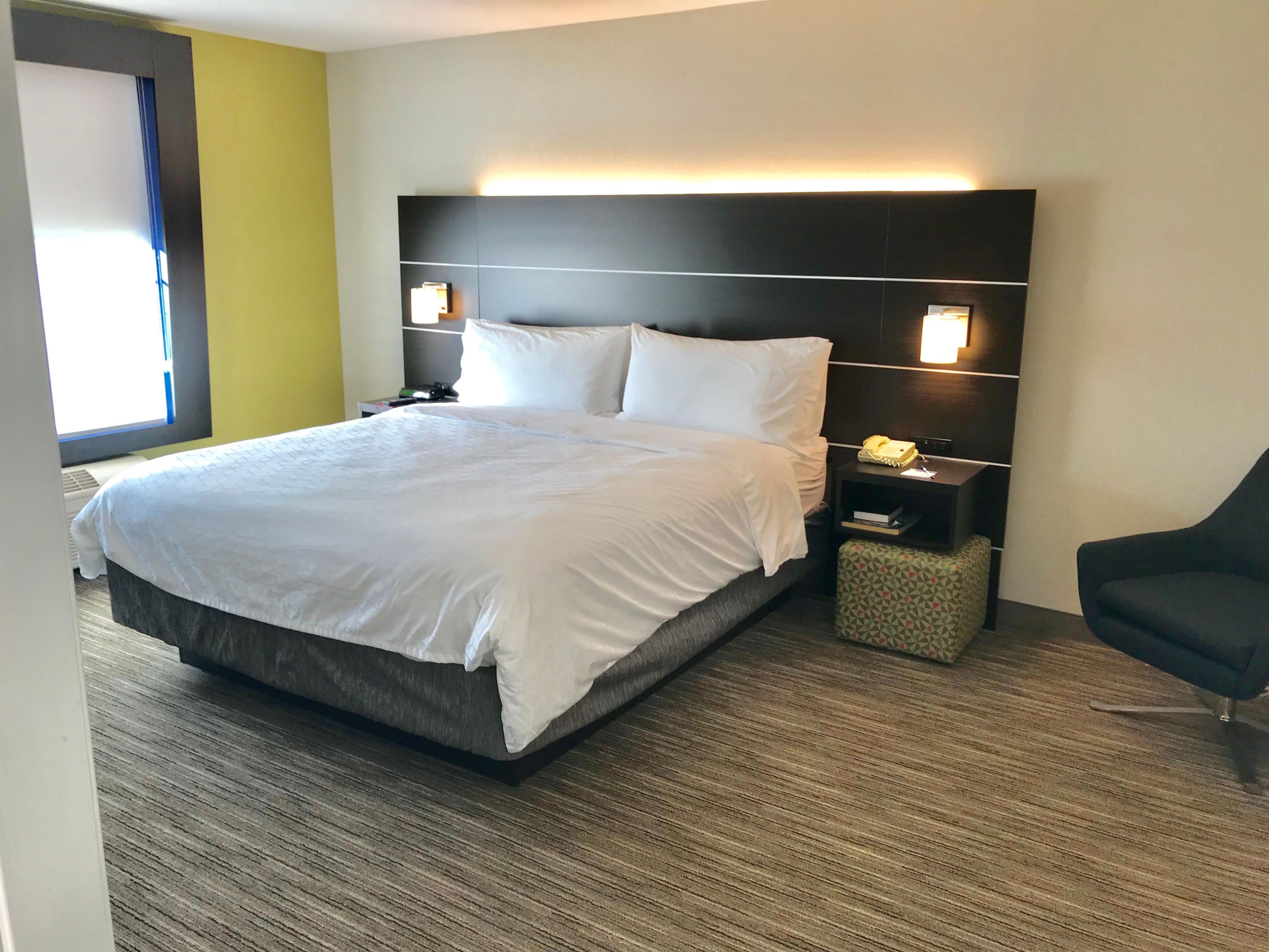 Holiday Inn Express & Suites Tracy Guest Room & Suite Options