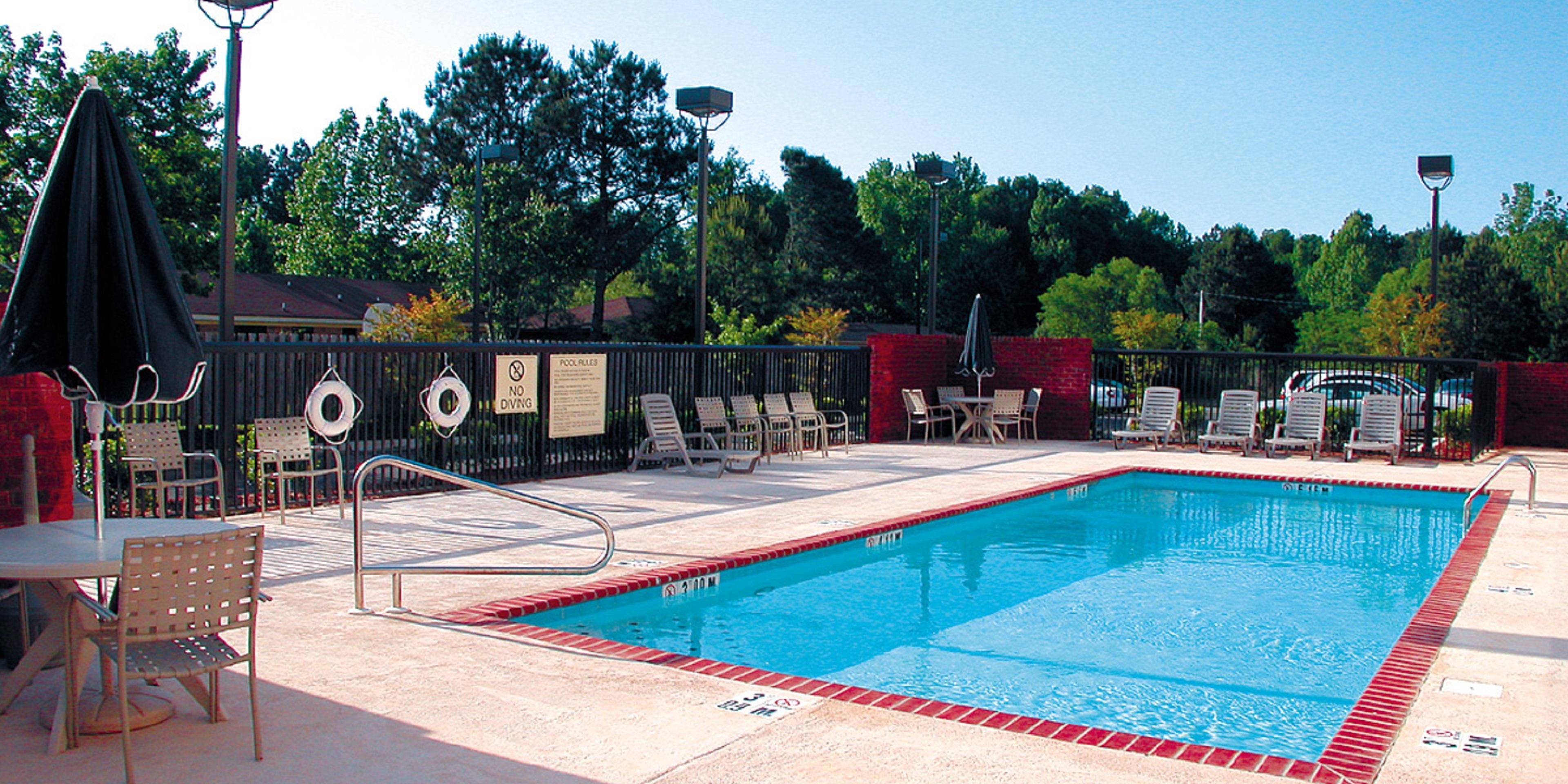 Hotel in Tupelo, MS near Bancorpsouth Arena | Holiday Inn Express ...