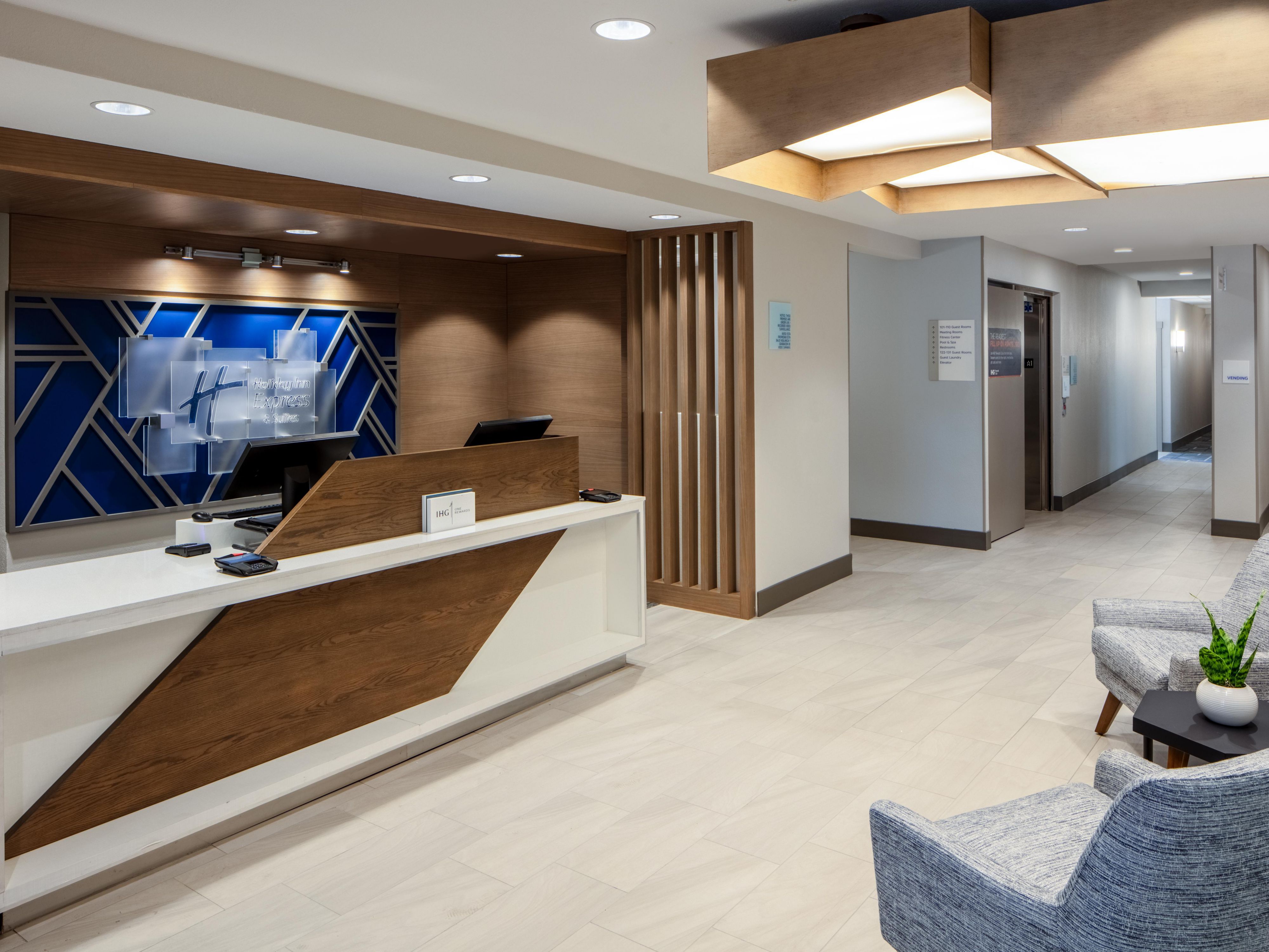 Holiday Inn Express & Suites Turlock-Hwy 99 - Turlock,