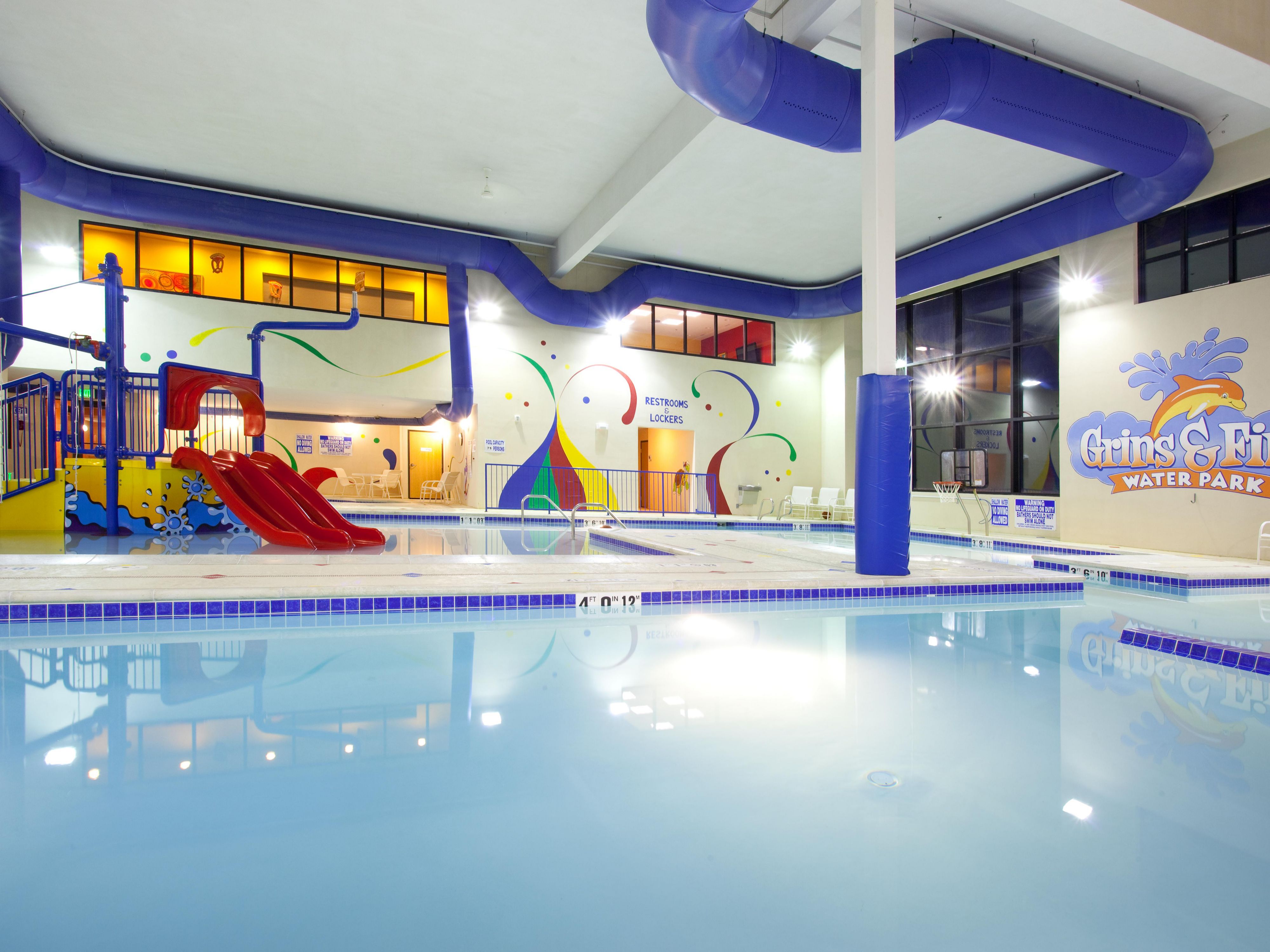 Holiday Inn Express Water Park Holiday Inn Express & Suites New