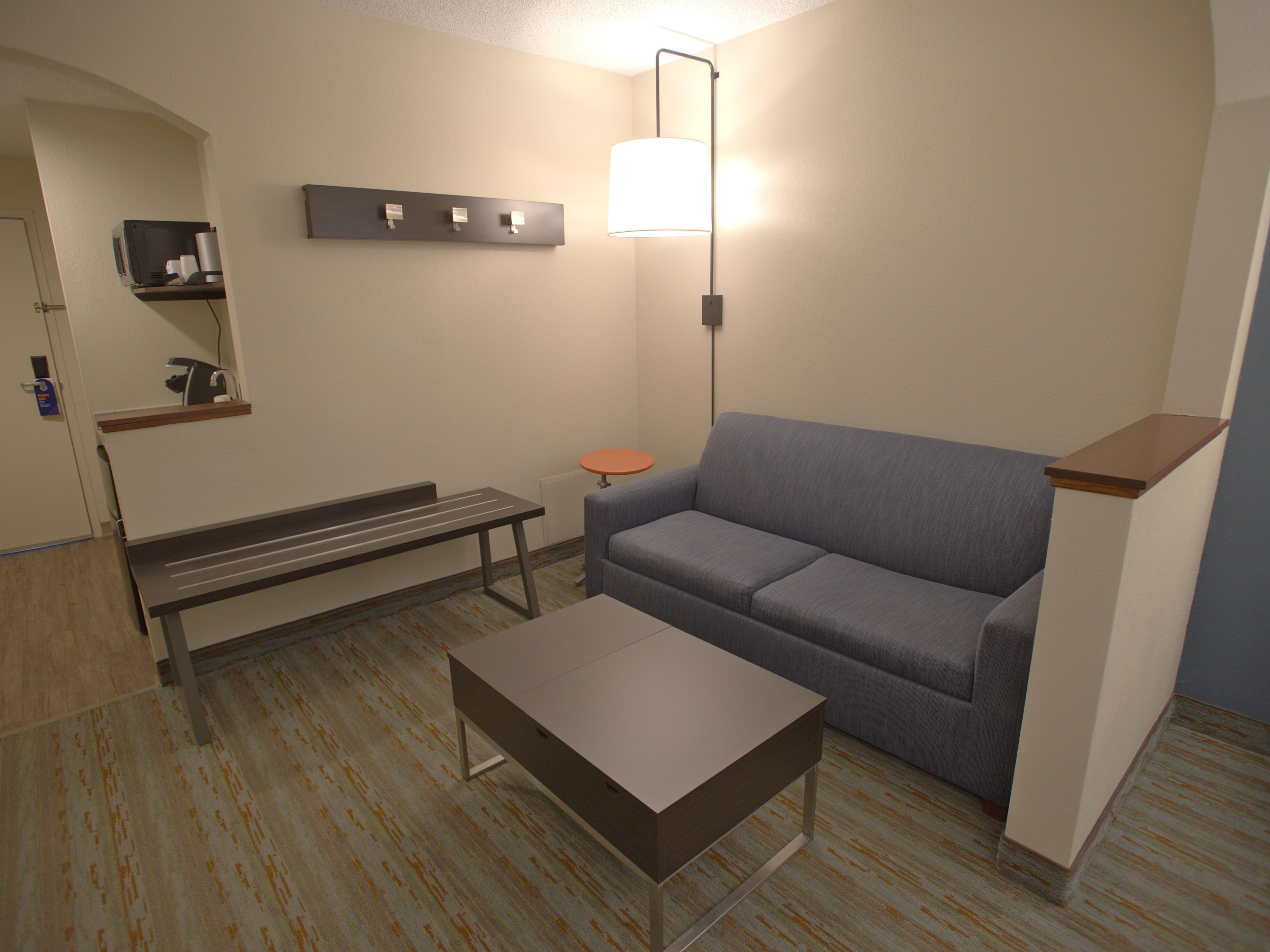 Rooms & Suites
