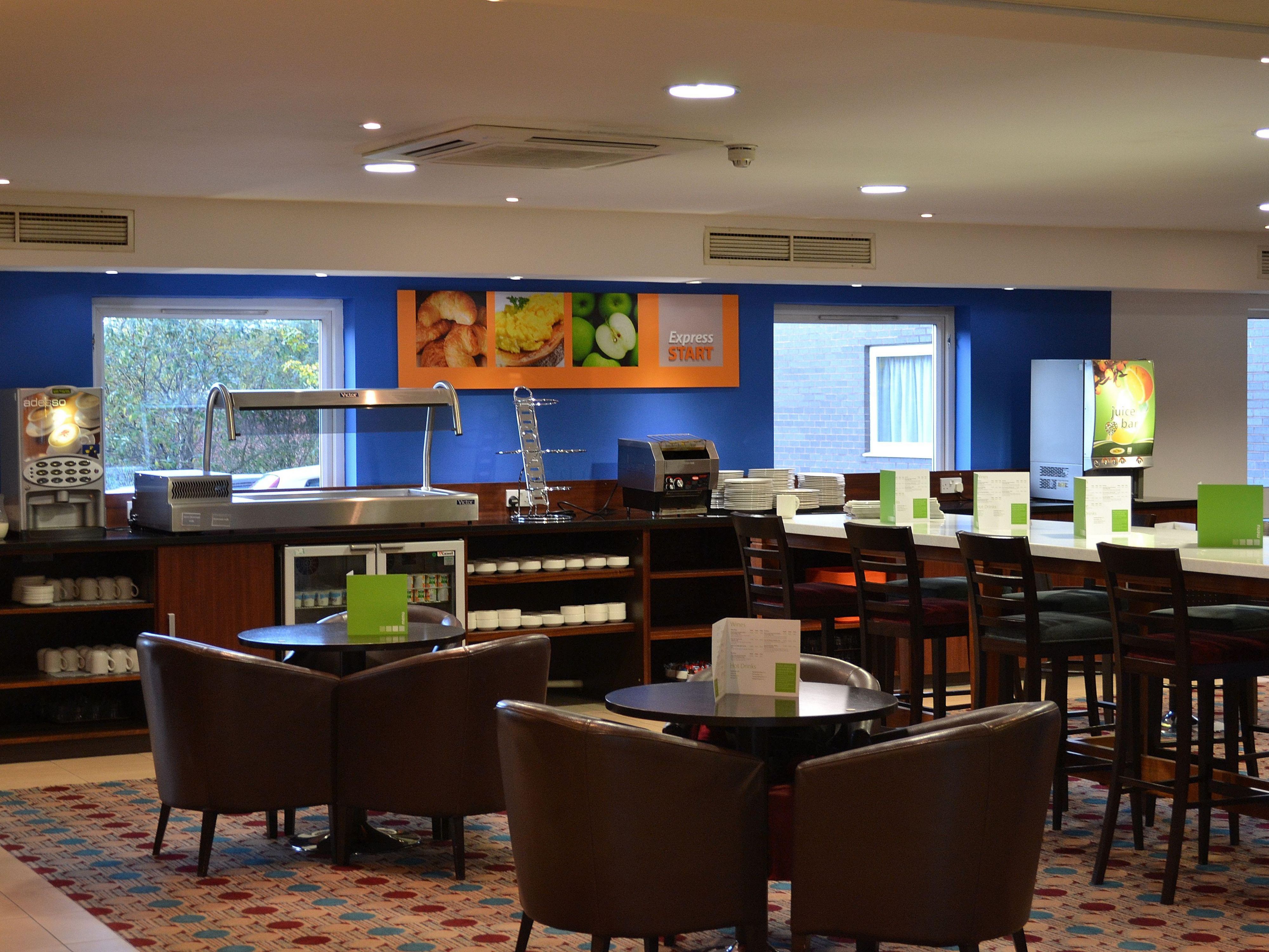 Hotels Near Stansted: Holiday Inn Express Braintree