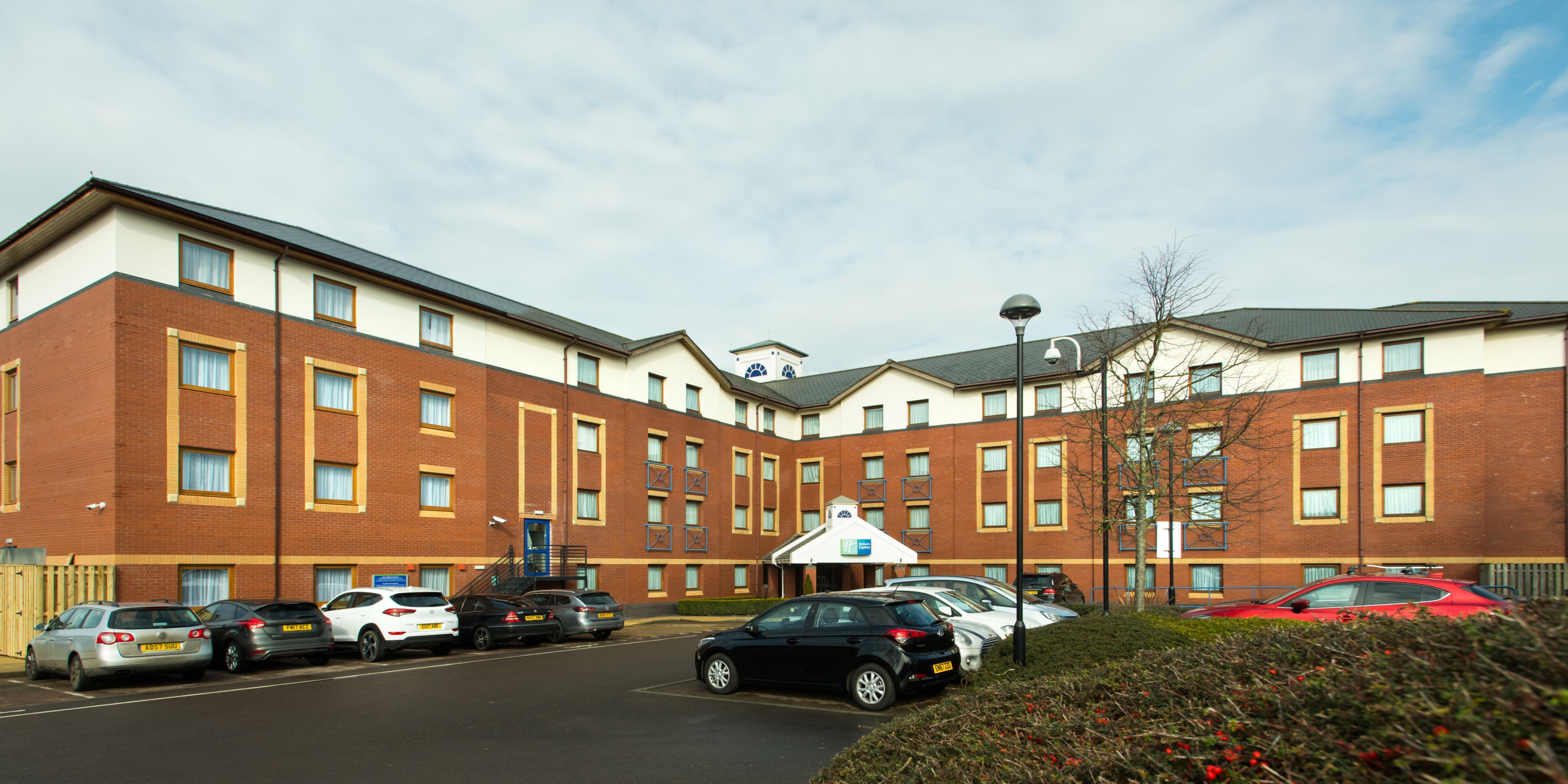 Holiday Inn Express Bristol – Filton