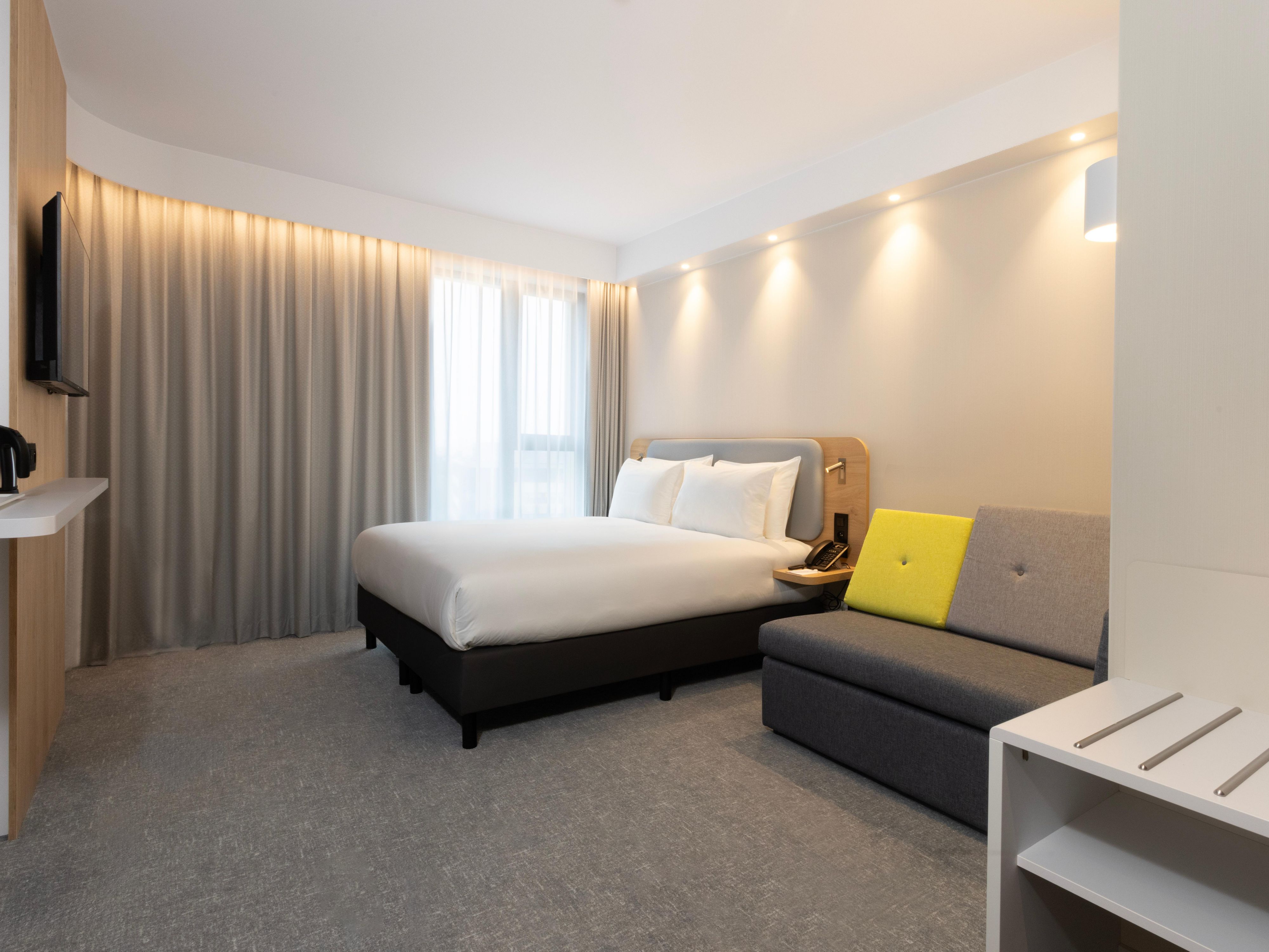 Holiday Inn Express Brussels Airport