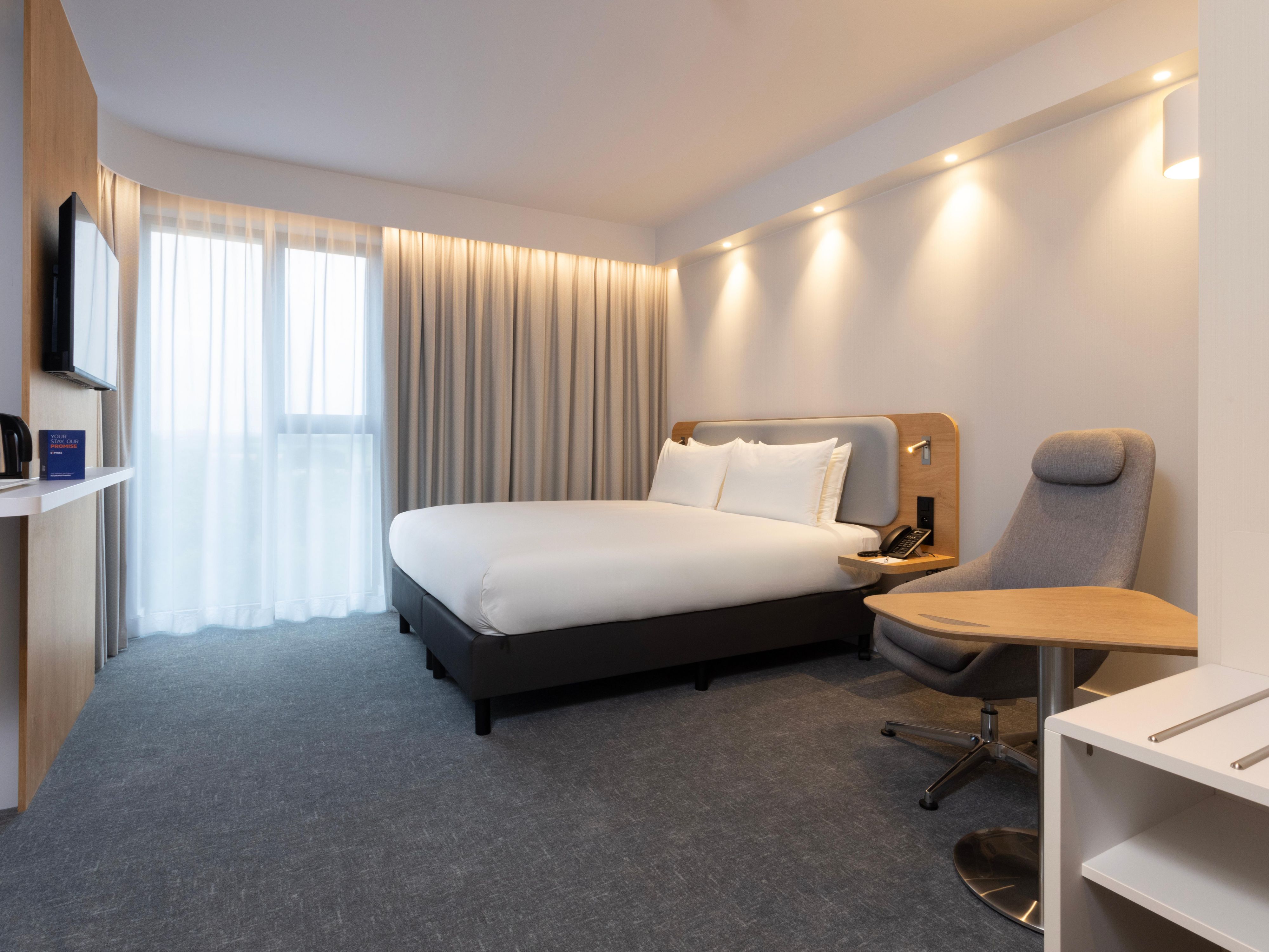 Holiday Inn Express Brussels Airport