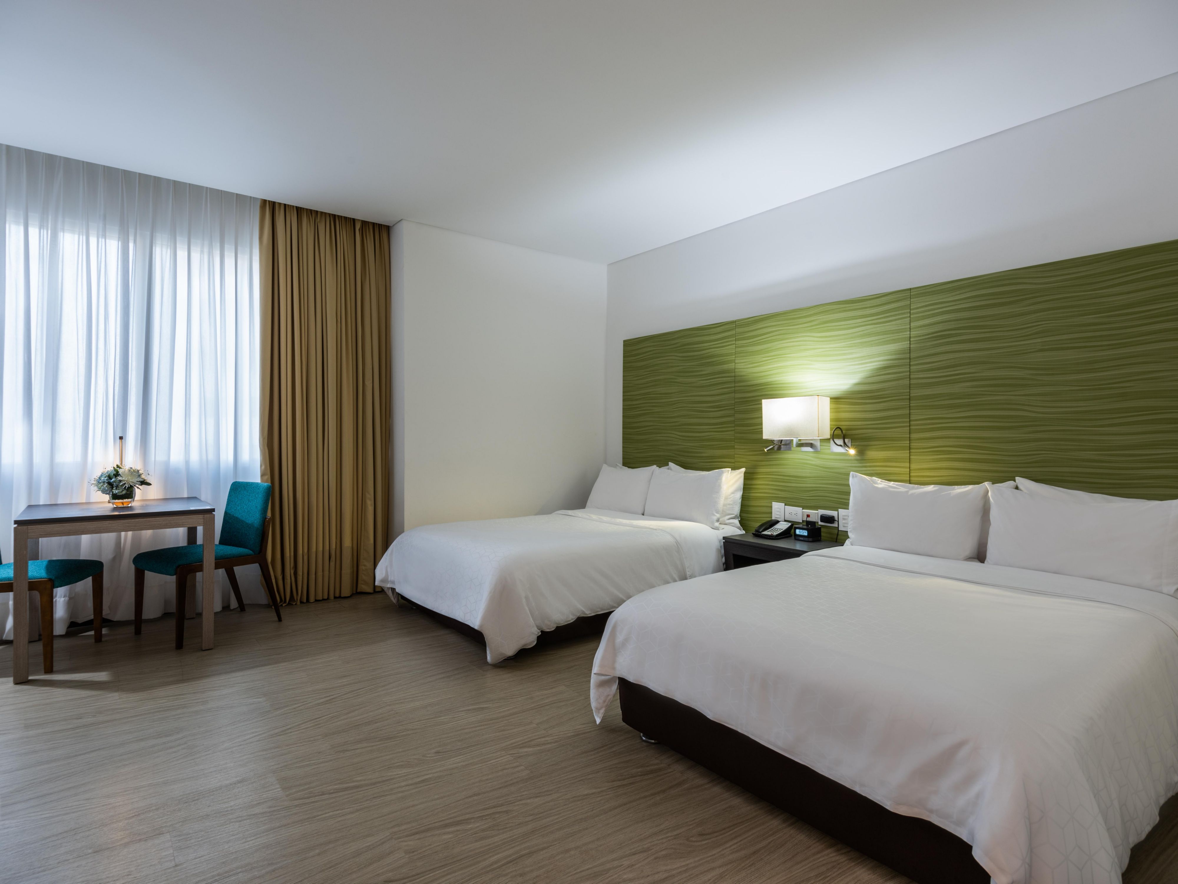 Holiday Inn Express Cartagena Bocagrande - Cartagena, Colombia