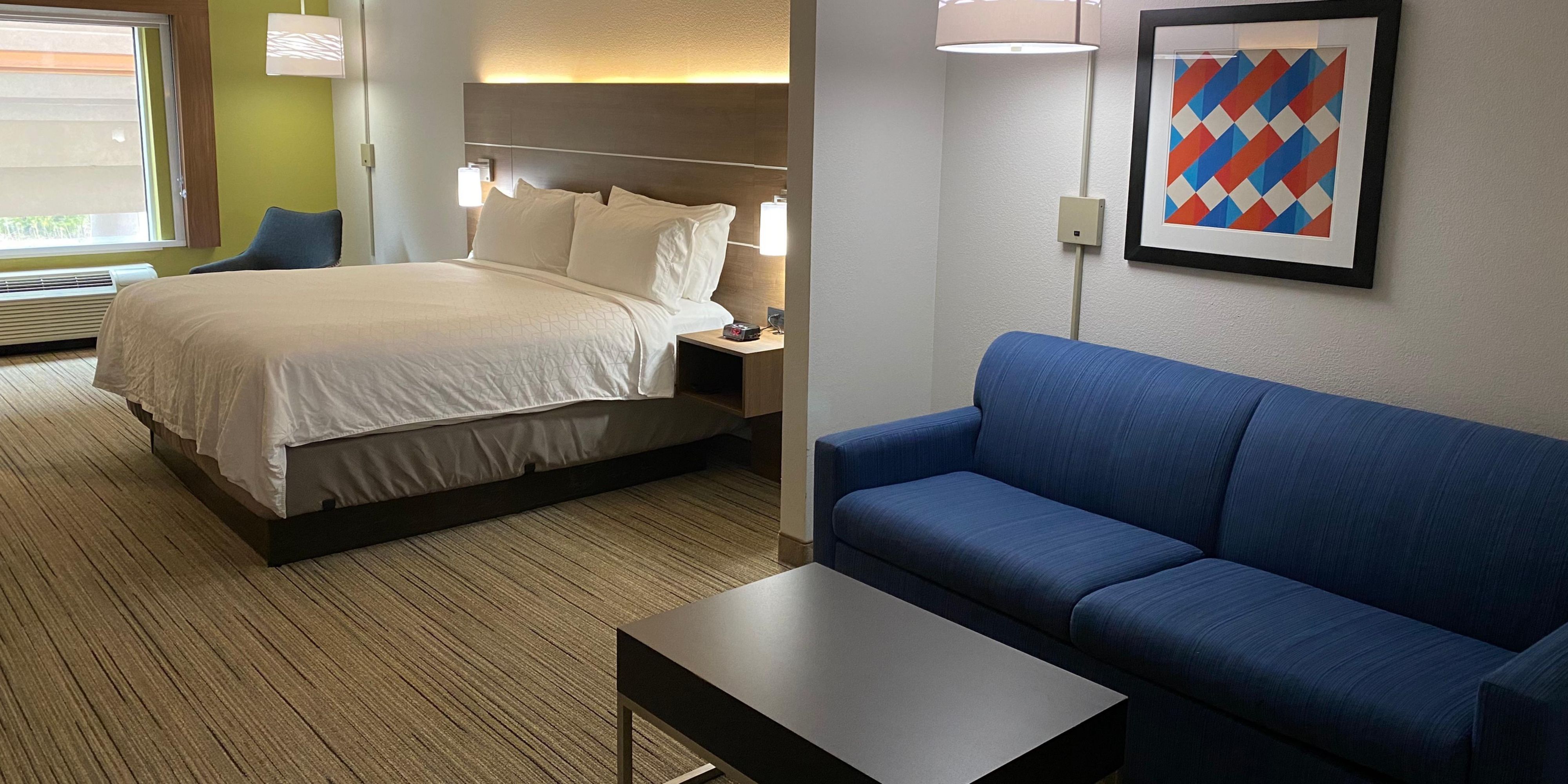 Holiday Inn Express Columbia Guest Room & Suite Options